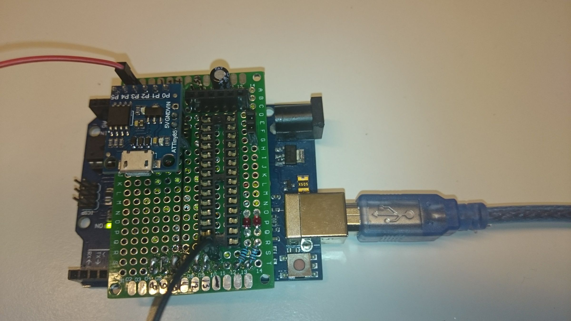 How to Unlock Digispark ATtiny85 and Convert It to a Trinket : 8 Steps ...