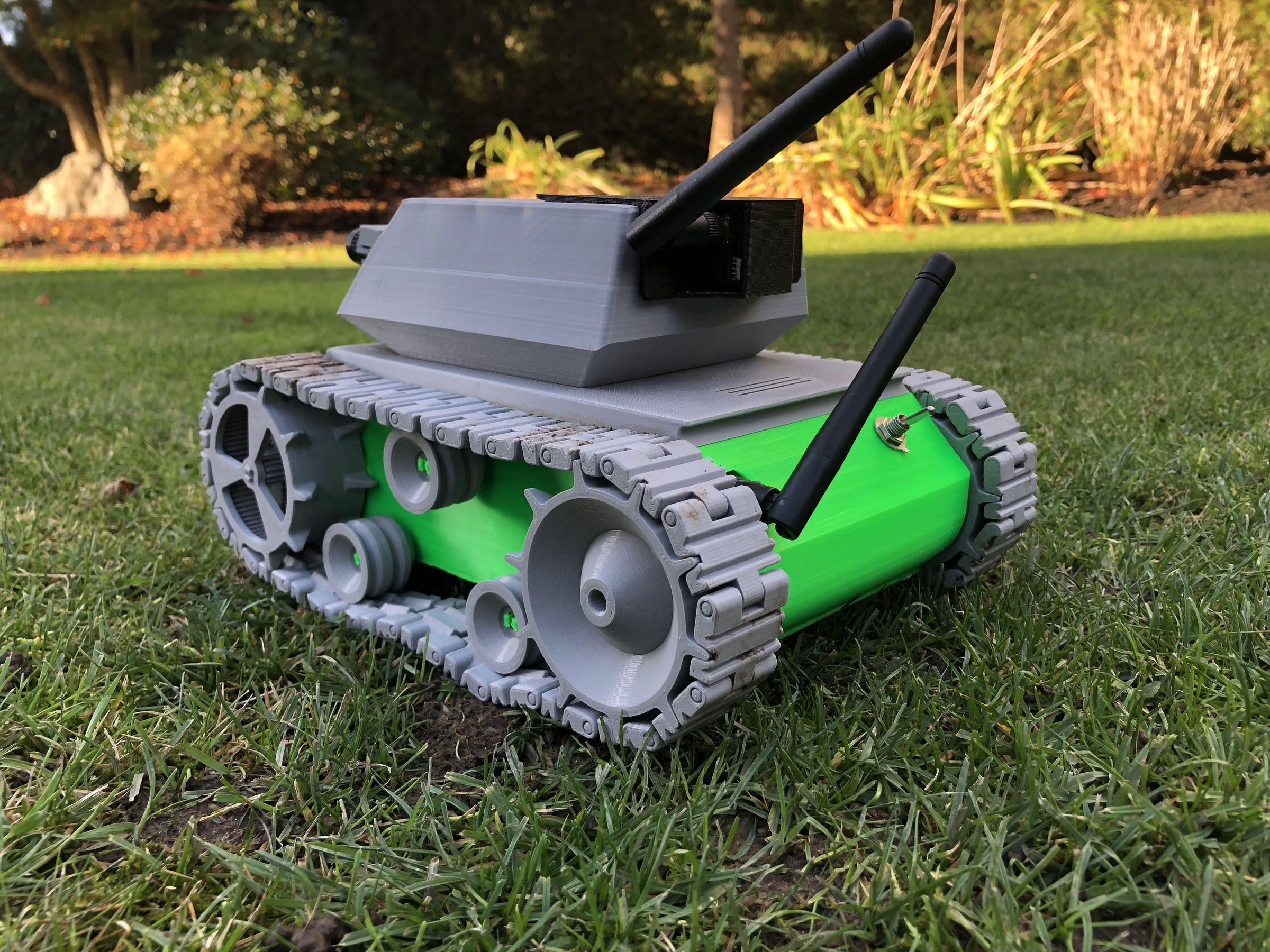 3D Printed FPV Arduino RC Tank With Controller : 4 Steps (with Pictures ...