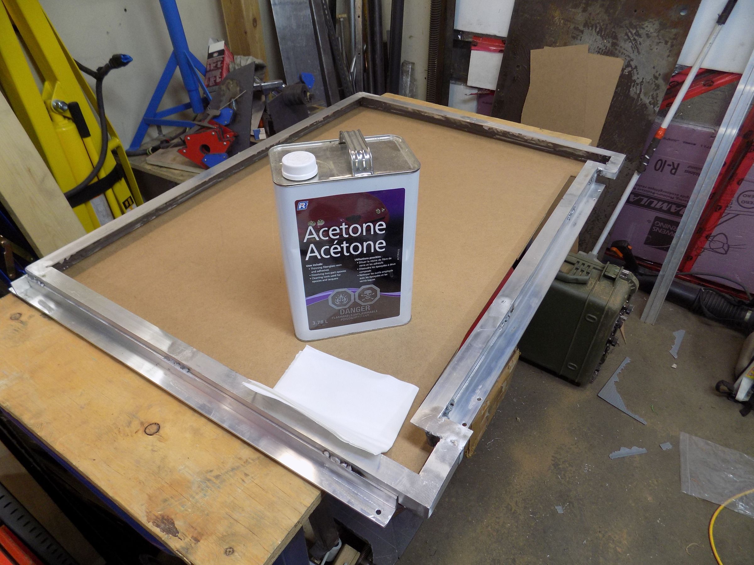 Giant Etch a Sketch : 14 Steps (with Pictures) - Instructables