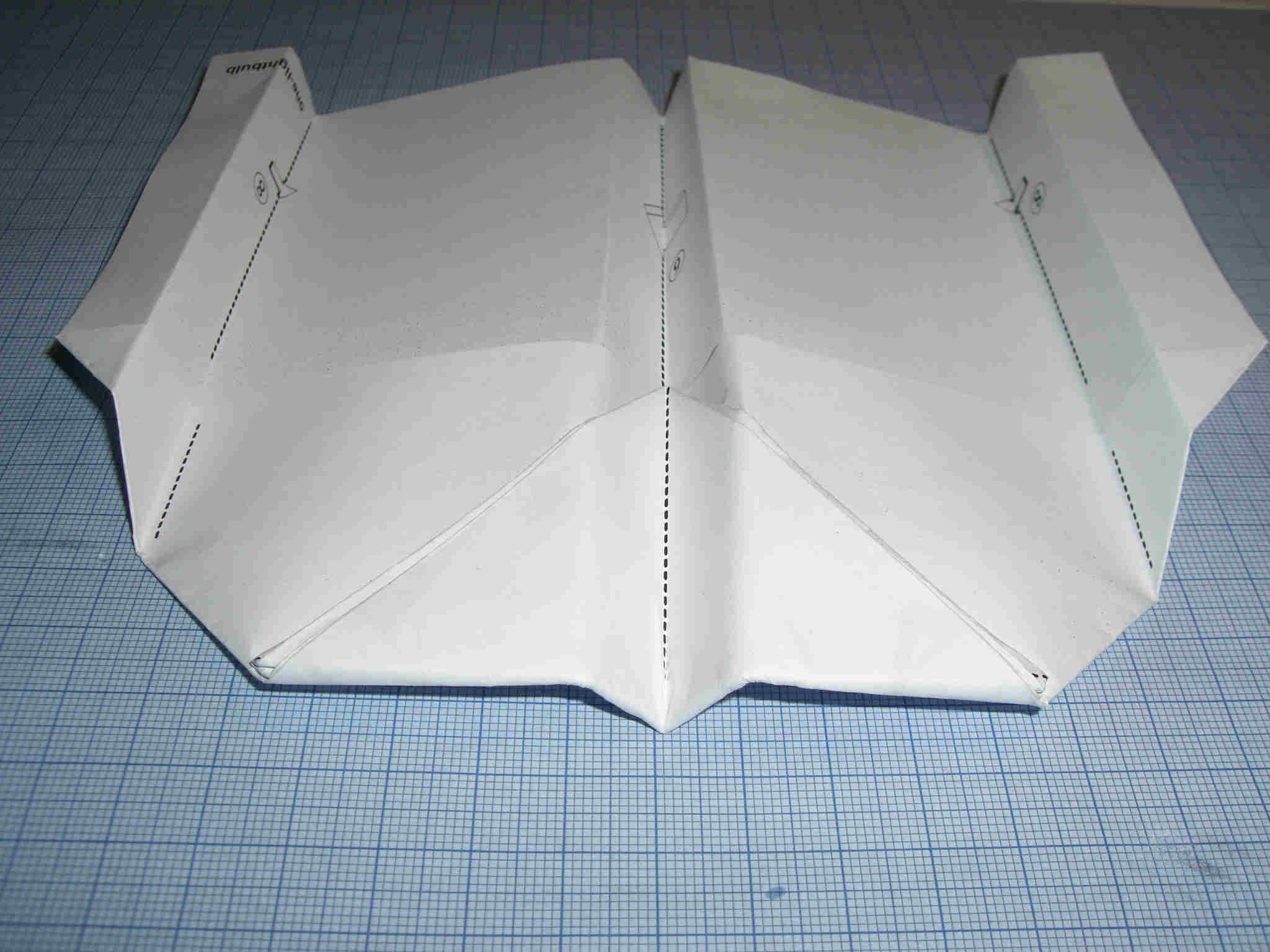 Paper Airplane Tutorial : 7 Steps - Instructables