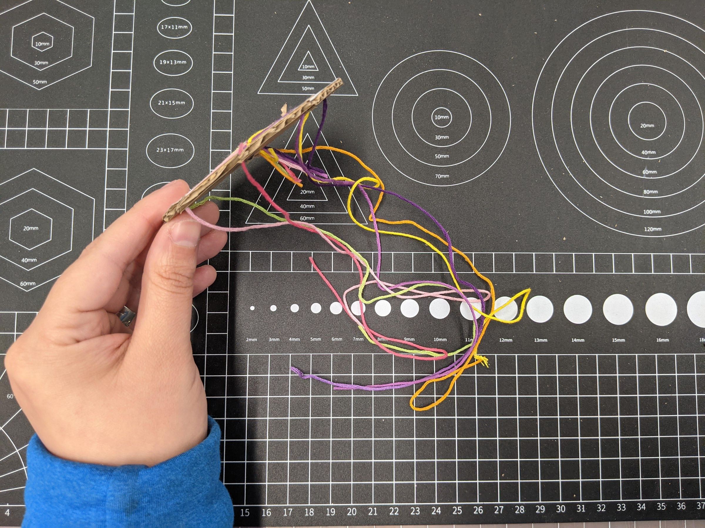 Cardboard Loom Friendship Bracelet : 7 Steps (with Pictures ...