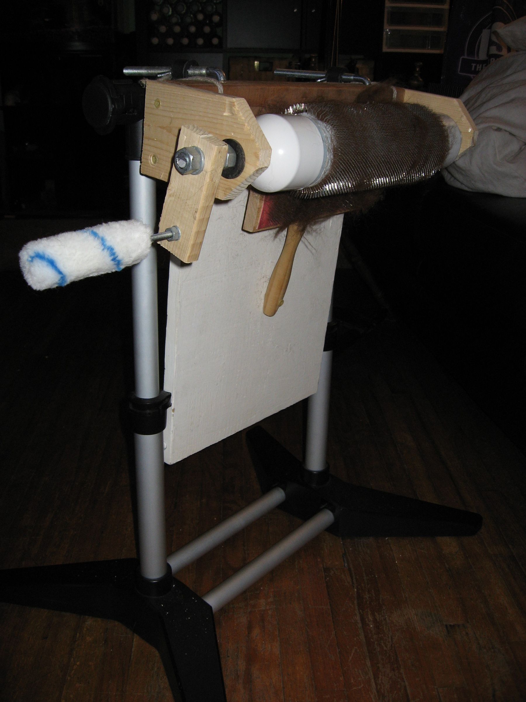 $50 Drum Carder (for Combing Fibers) : 10 Steps - Instructables