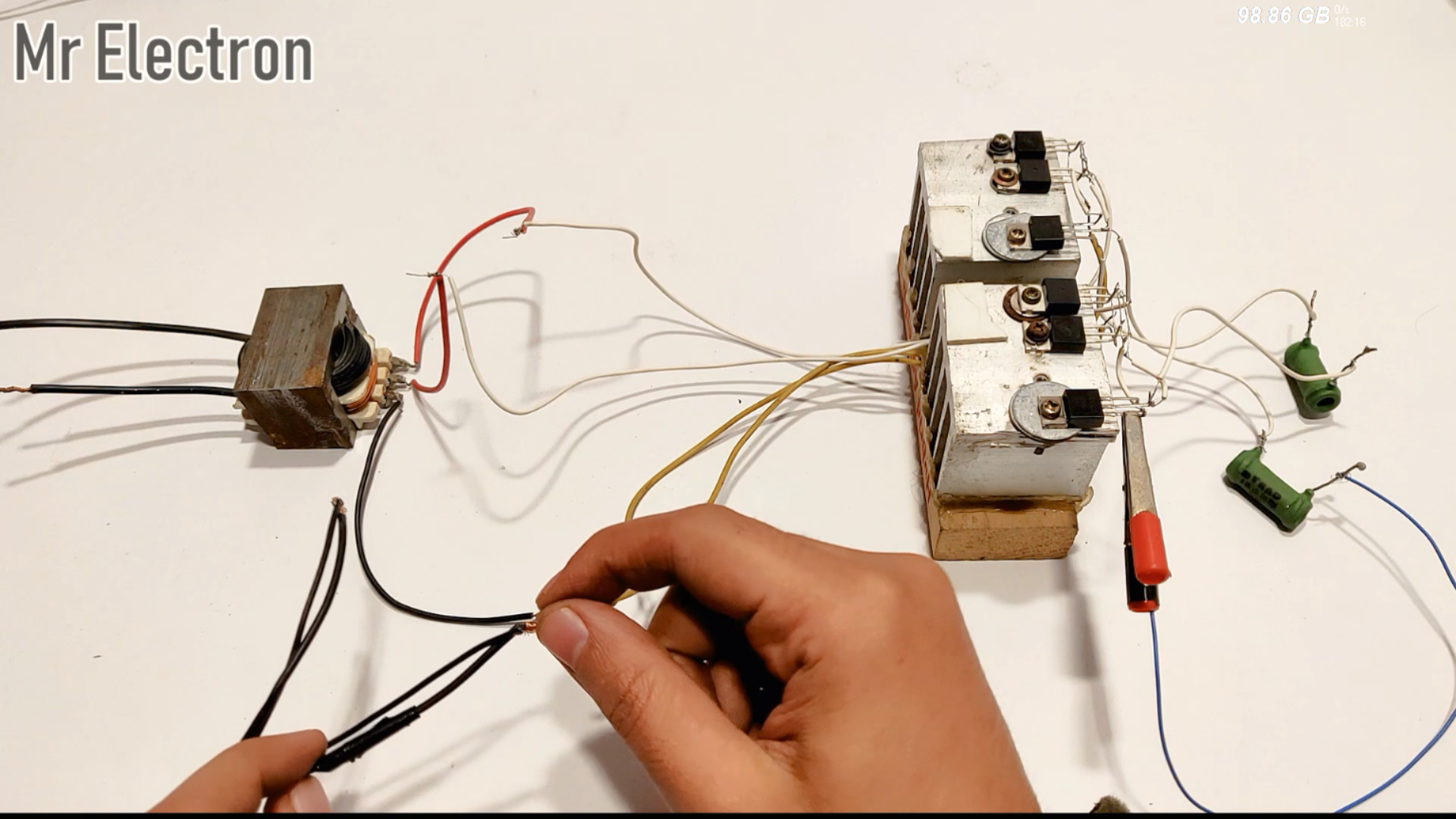 1A to 40A Current BOOST Converter for Upto 1000W DC Motor : 3 Steps ...