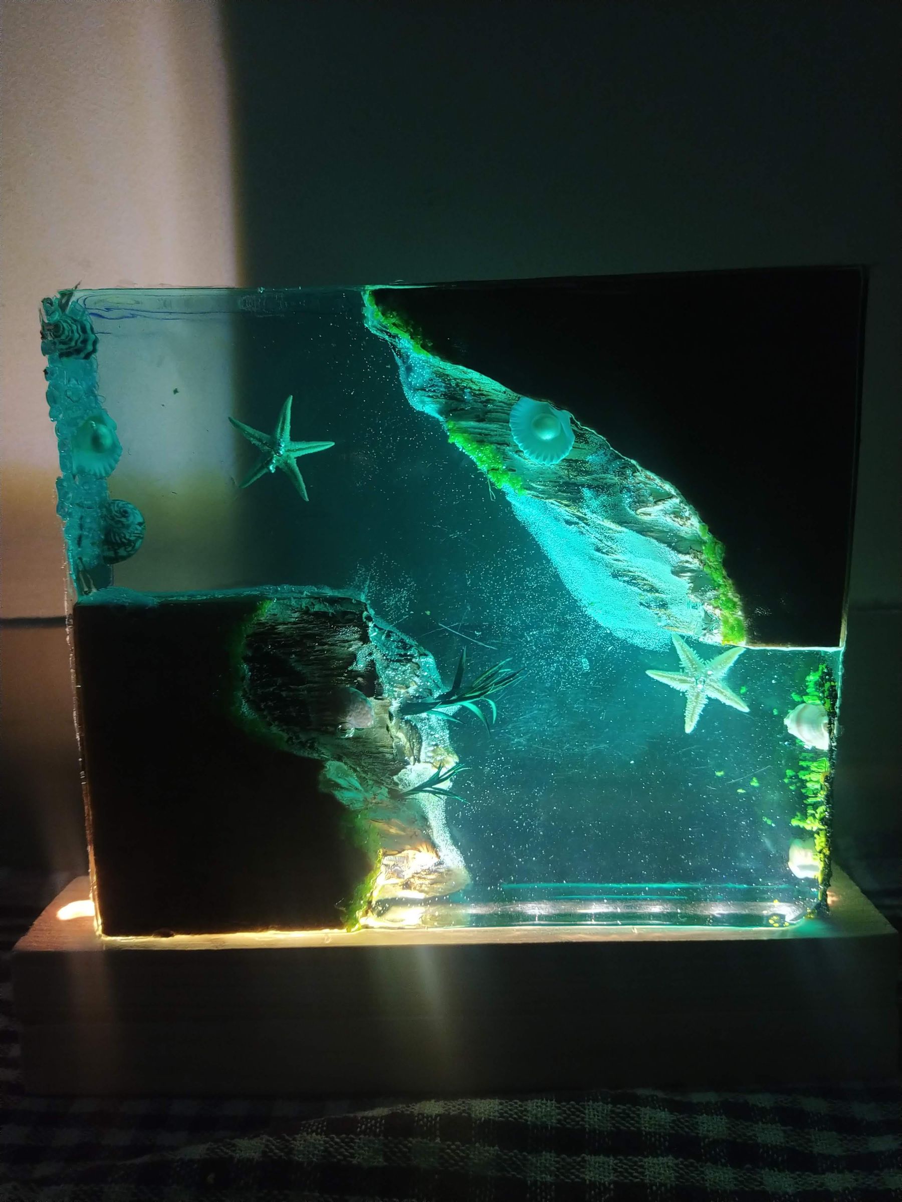 Ocean Blue Night Lamp : 15 Steps (with Pictures) - Instructables