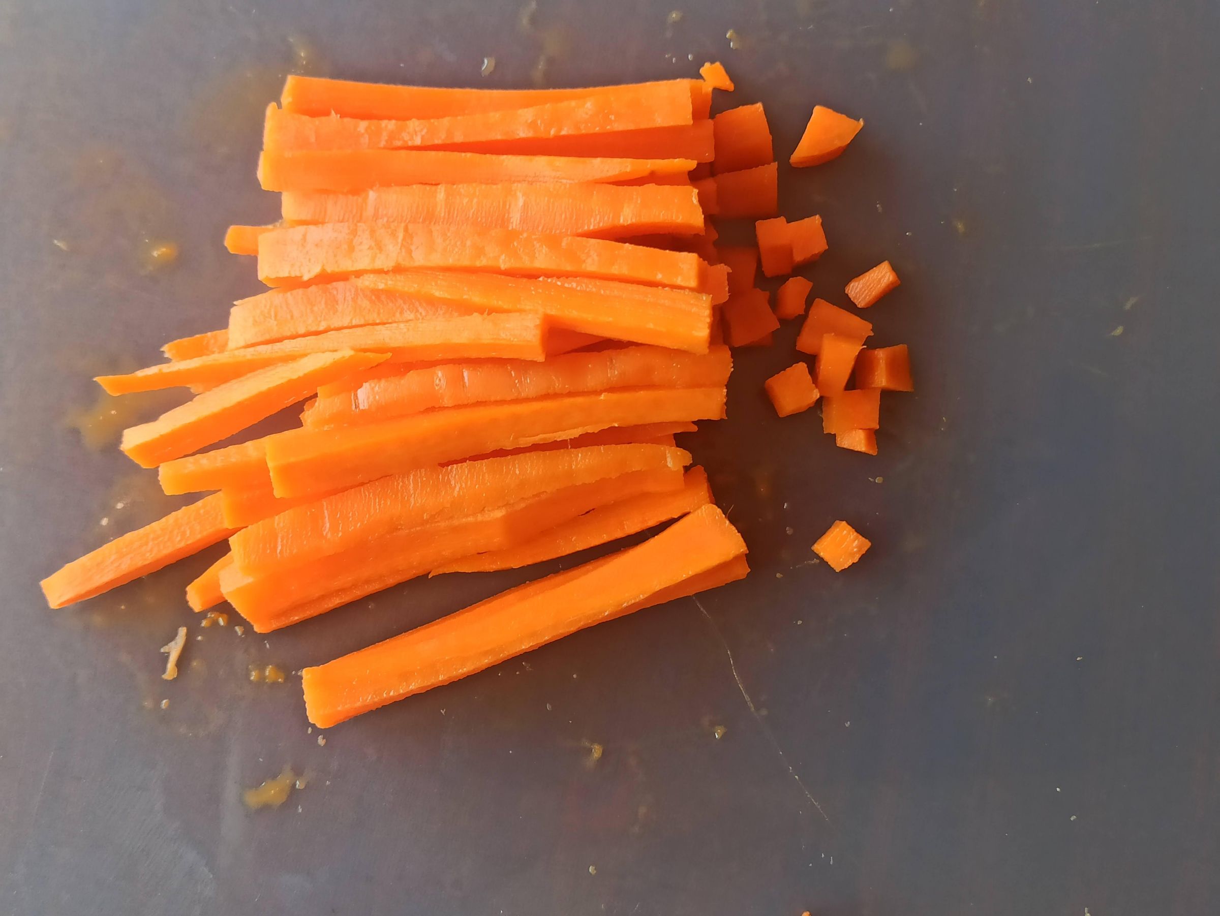 Carrot - Essential Cutting Skills : 11 Steps (with Pictures ...