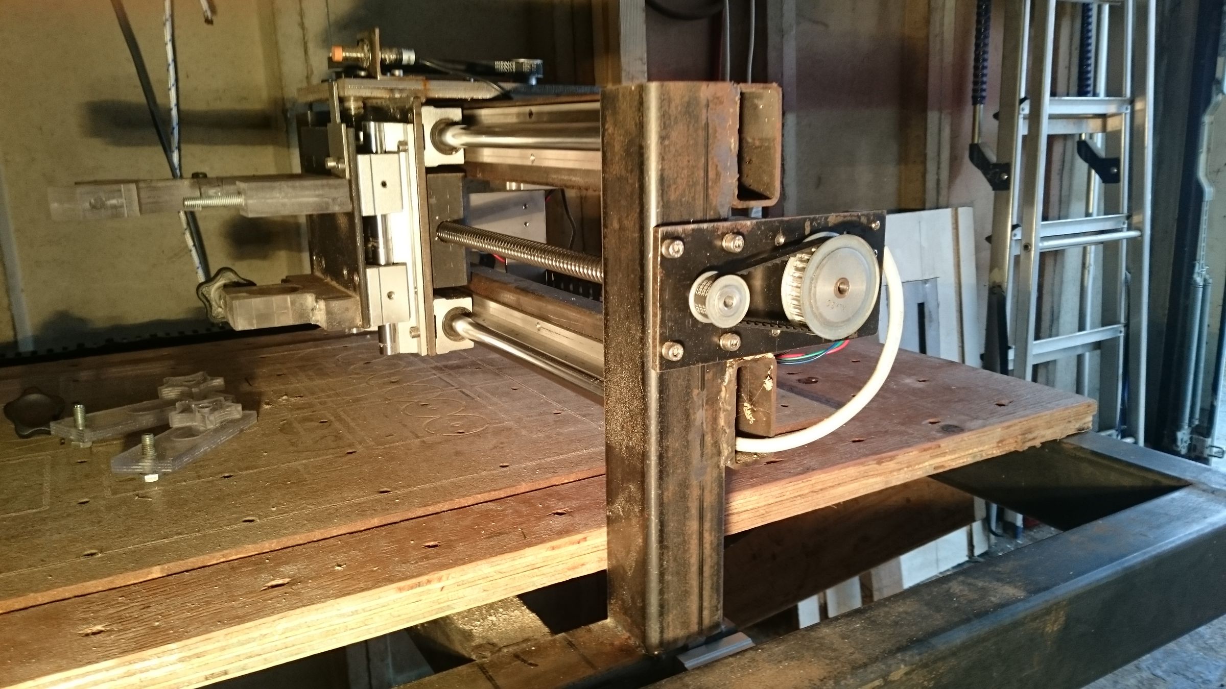 Build a Large Space Saving CNC Router for Under £600! : 7 Steps (with ...