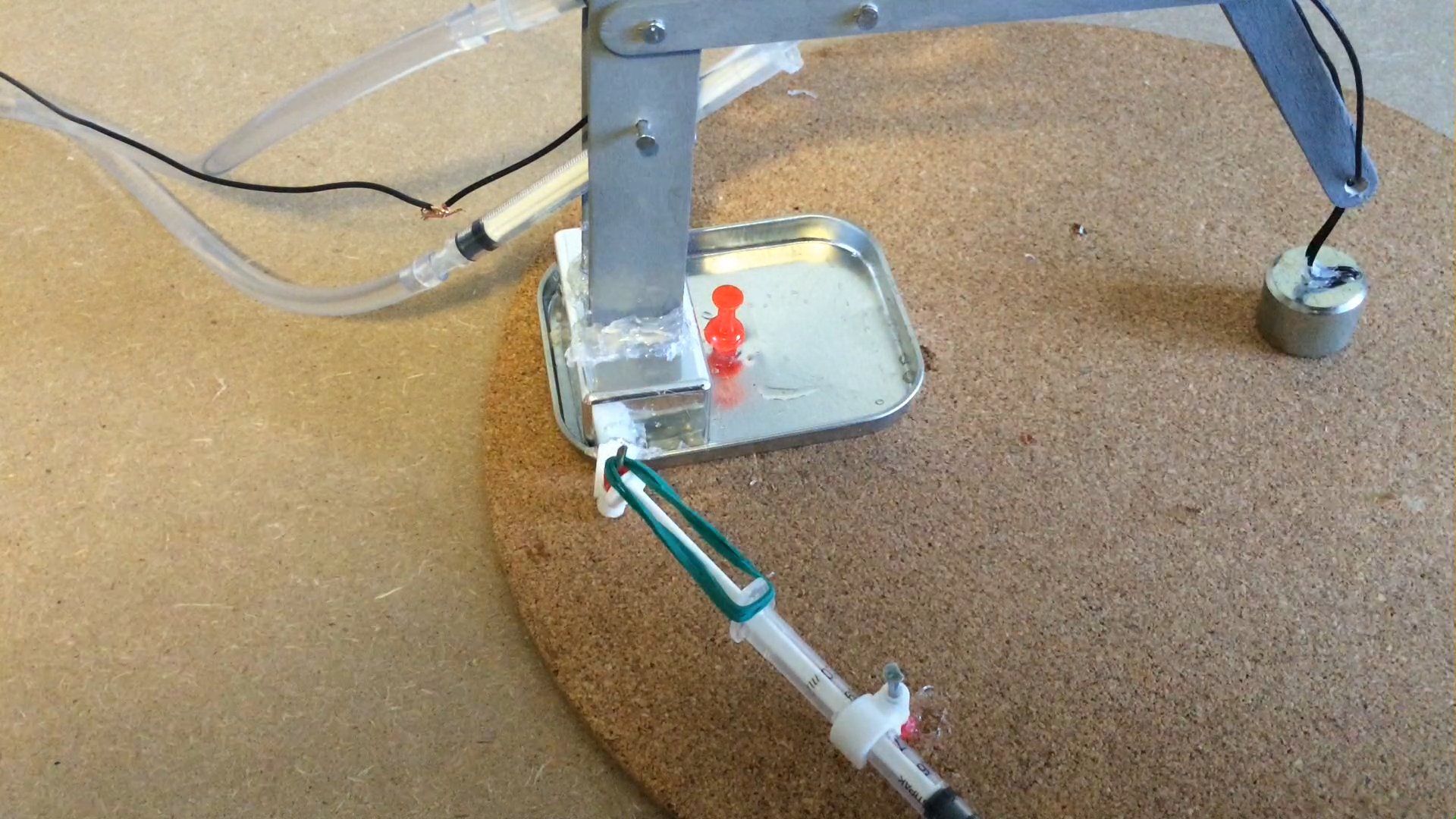 Make a Hydraulic Arm! : 7 Steps - Instructables