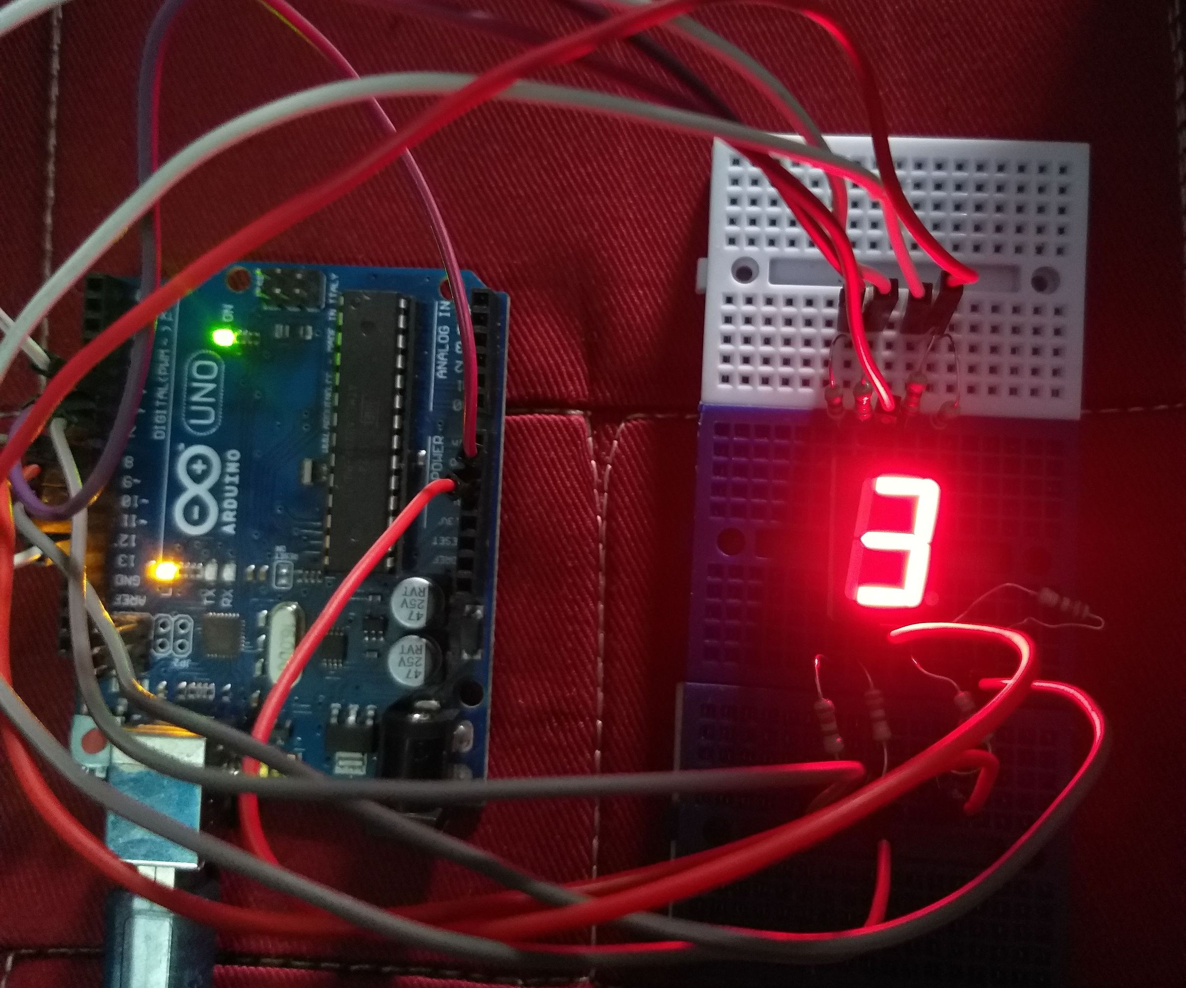 arduino 7-segment display dice DIY Project - Step-by-Step DIY Project ...