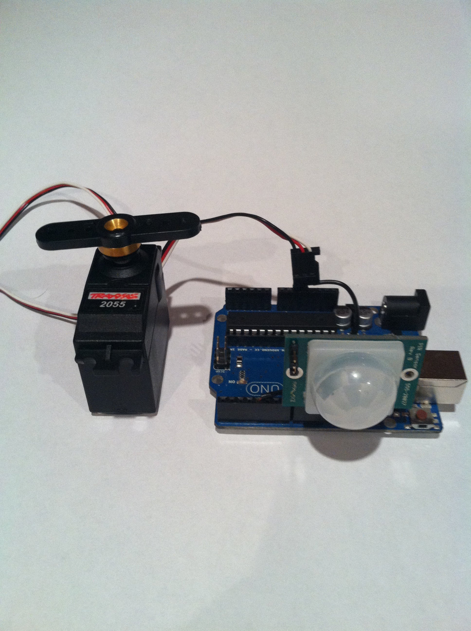 Motion Activated Servo 4 Steps Instructables