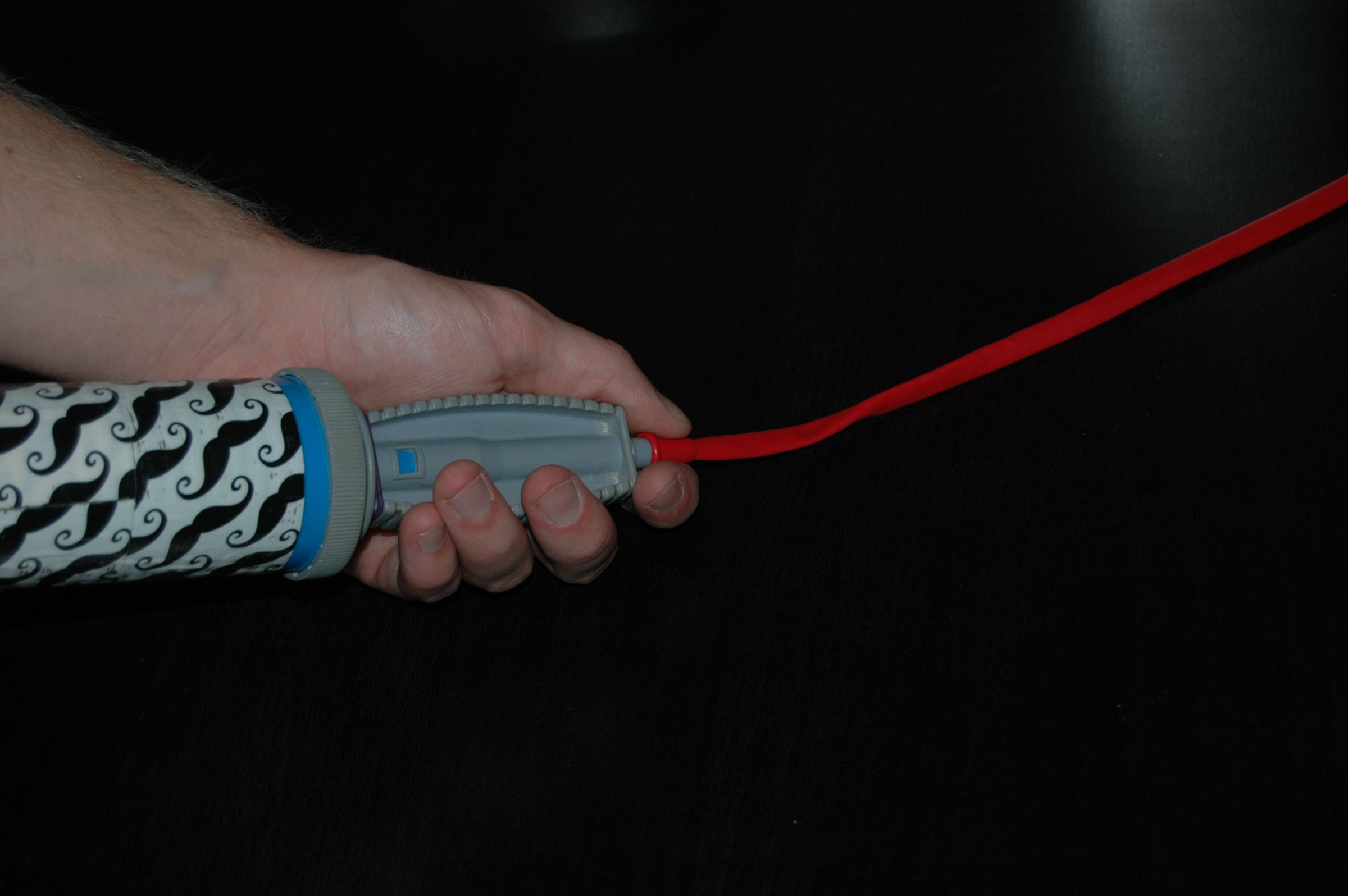 How to Balloon Twist : 19 Steps (with Pictures) - Instructables