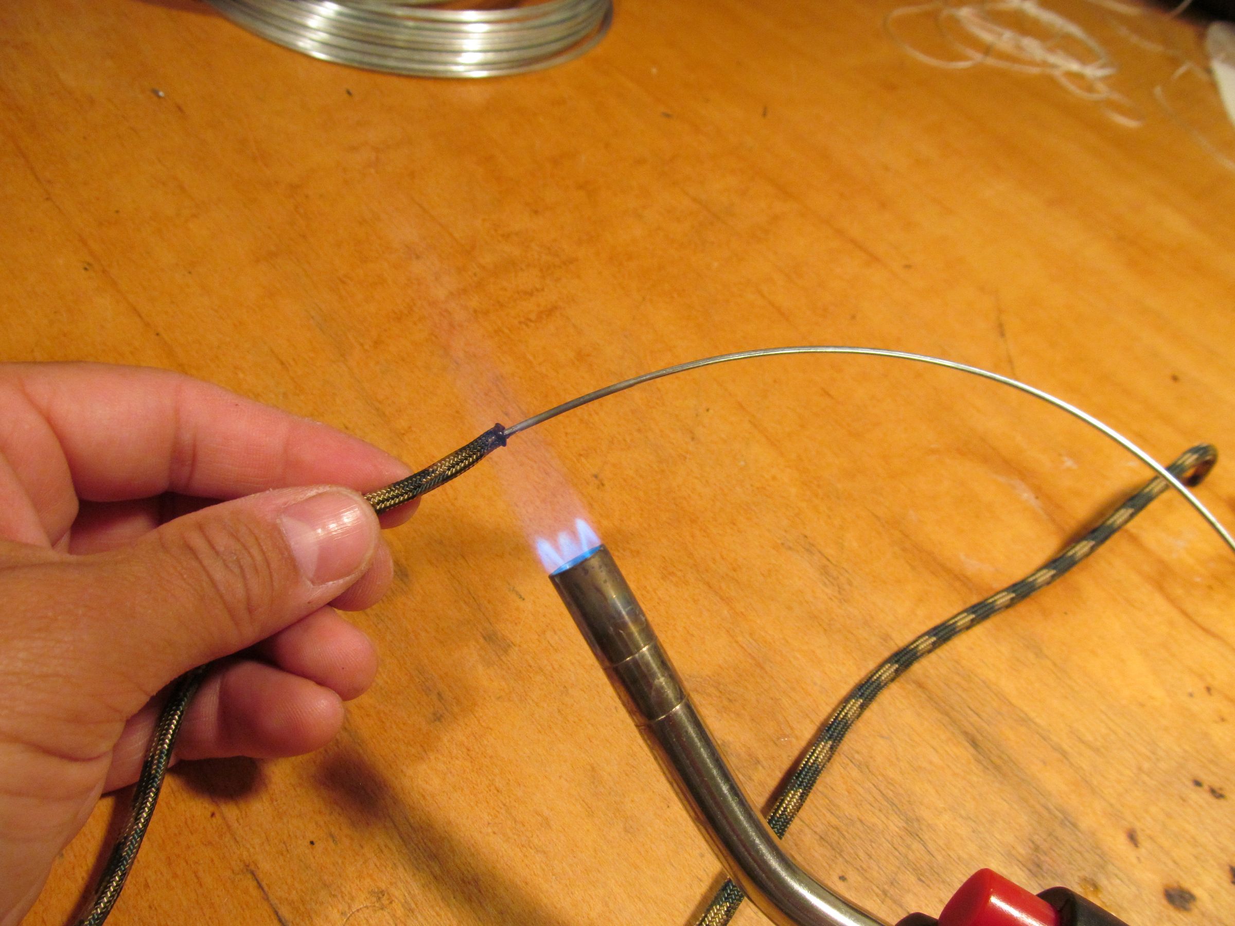 How to Eye Splice Paracord : 4 Steps (with Pictures) - Instructables