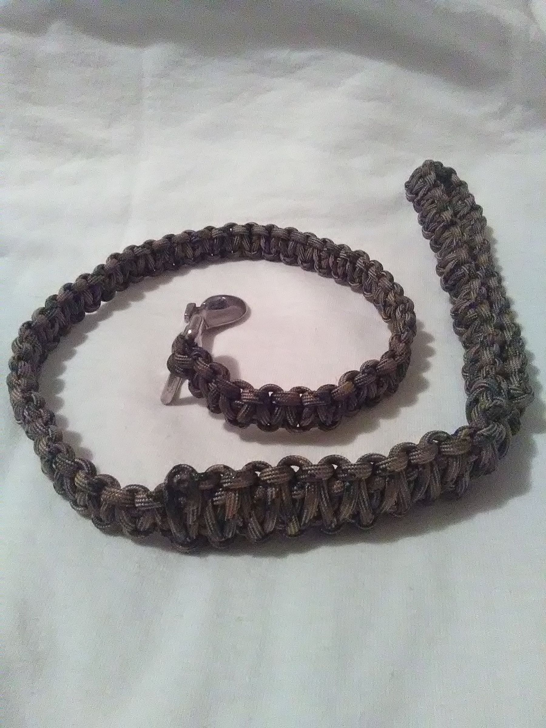 Paracord Dog Leash : 10 Steps - Instructables
