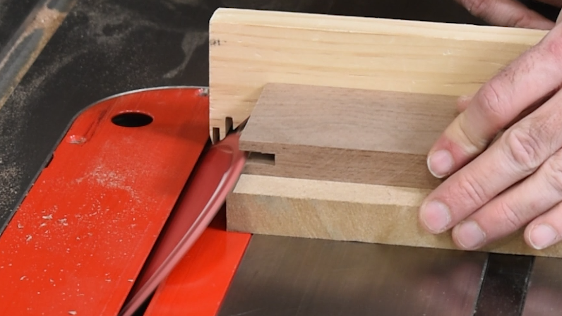Locking Rabbet Miter Joint : 8 Steps (with Pictures) - Instructables