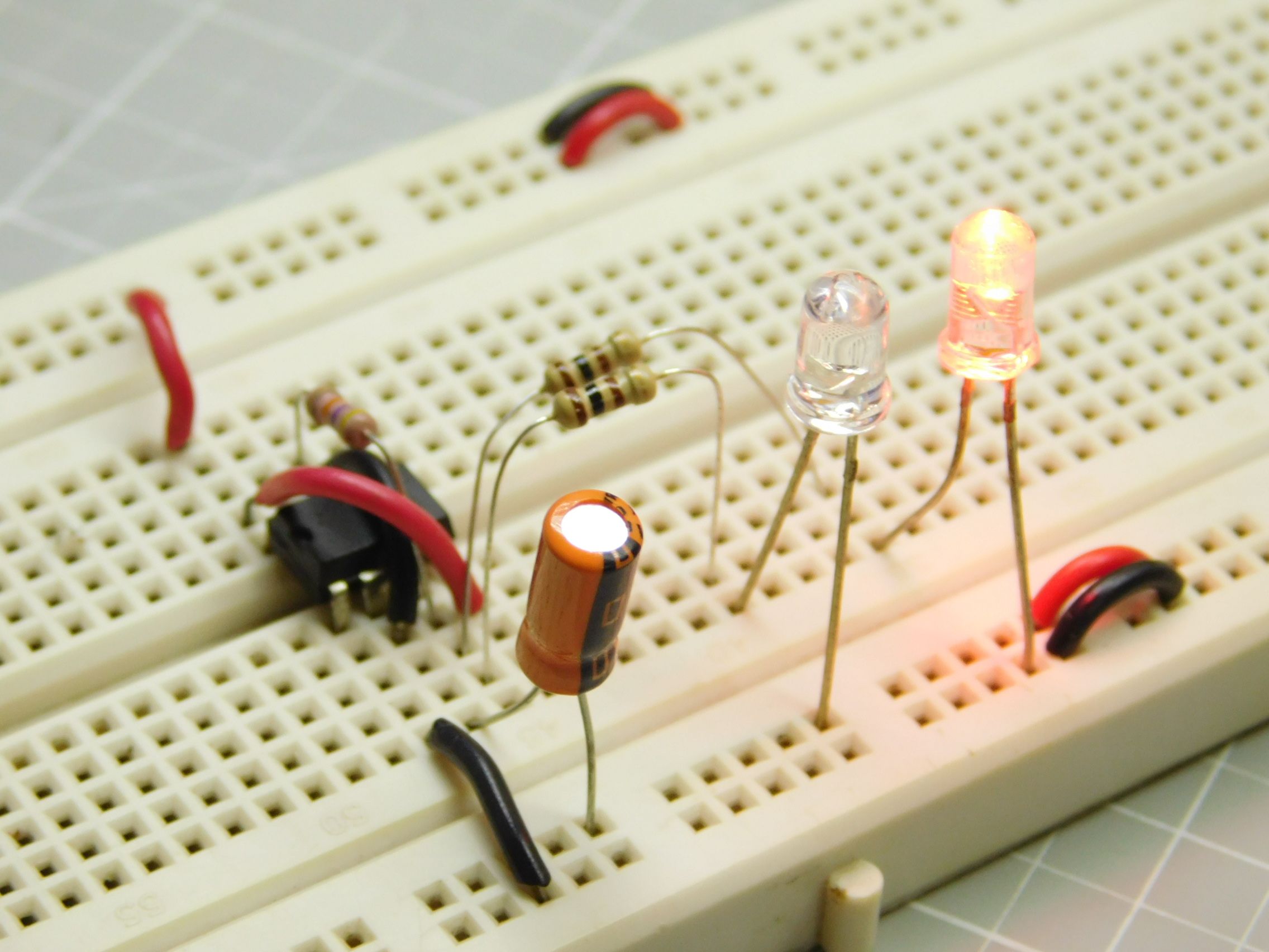 Let's Make! 5 More BreadBoard Projects for Beginners : 11 Steps (with ...