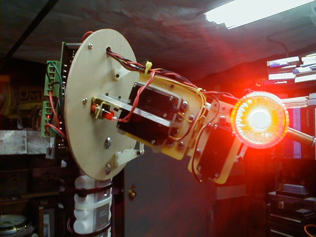 How to Create Simple Animatronics- Part One: Using the MAKE Controller ...