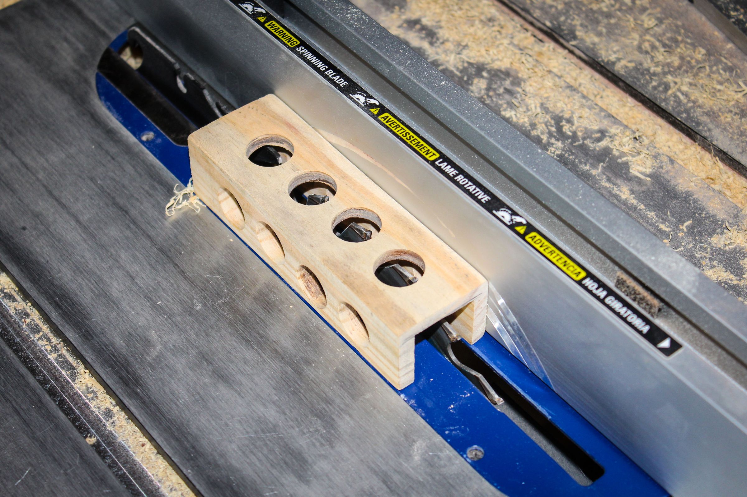 Instant Insanity Puzzle : 24 Steps (with Pictures) - Instructables