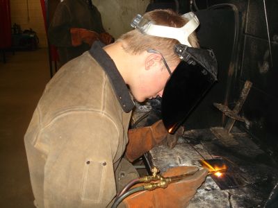 Learning to Weld : 19 Steps (with Pictures) - Instructables