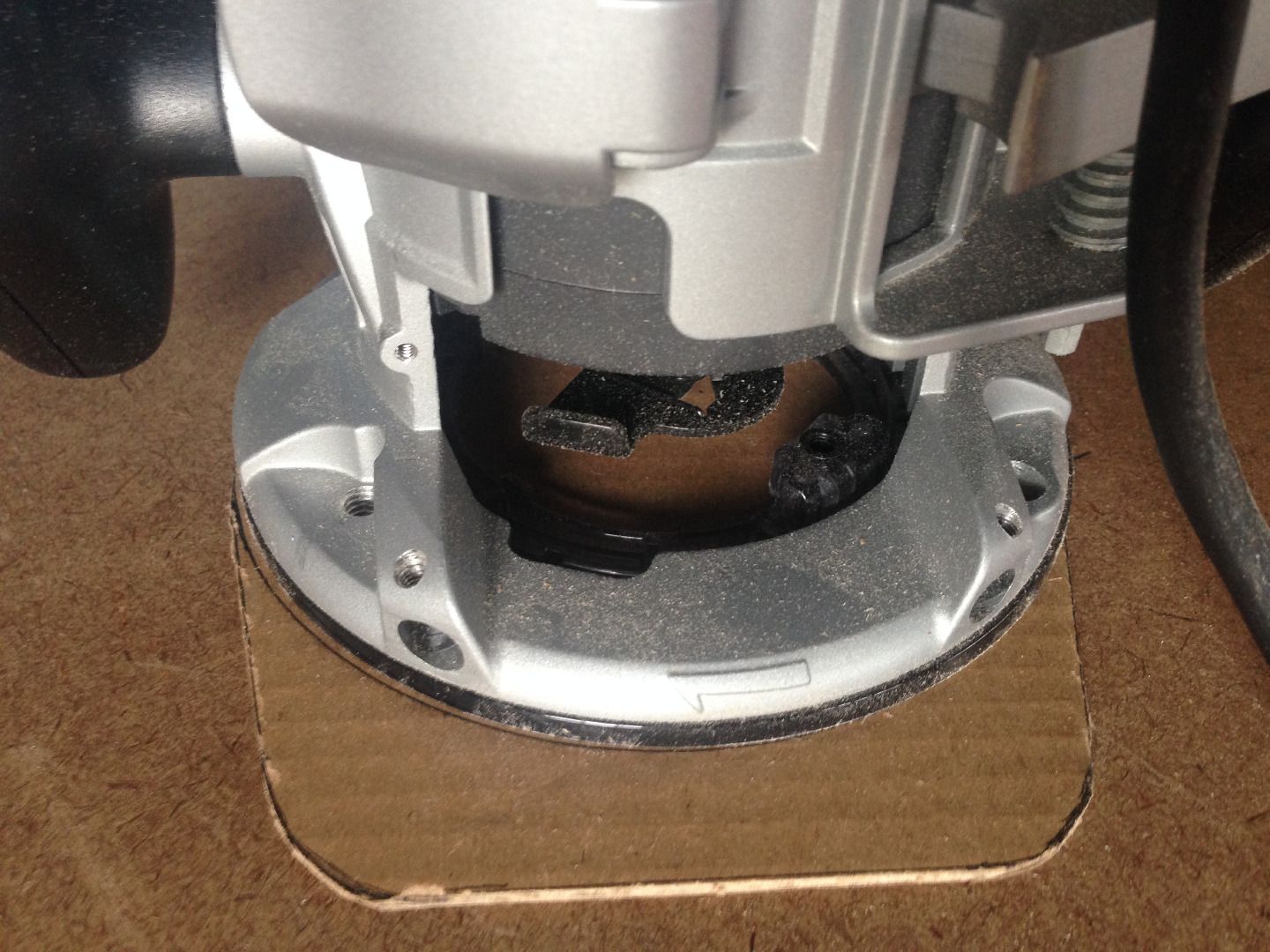 Plunge Router Base for a Fixed Router : 6 Steps (with Pictures ...