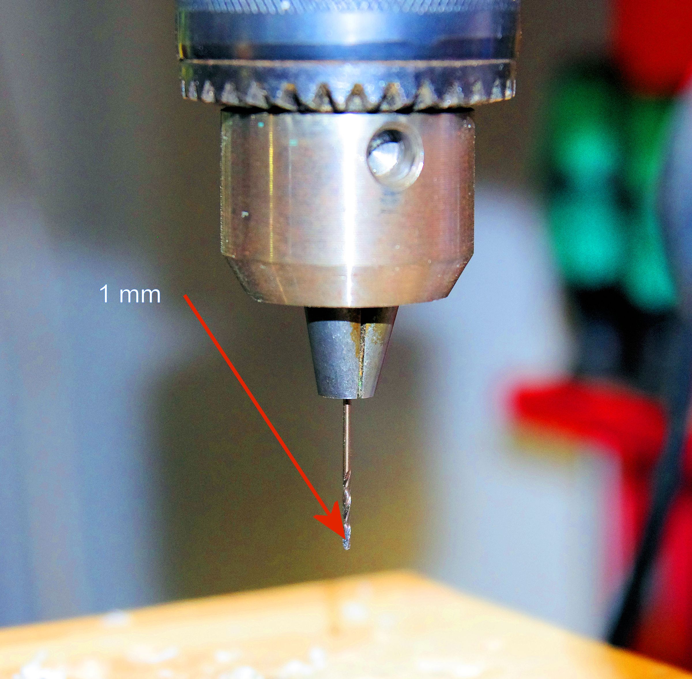Unclogging Rust-Oleum Nozzle : 4 Steps (with Pictures) - Instructables
