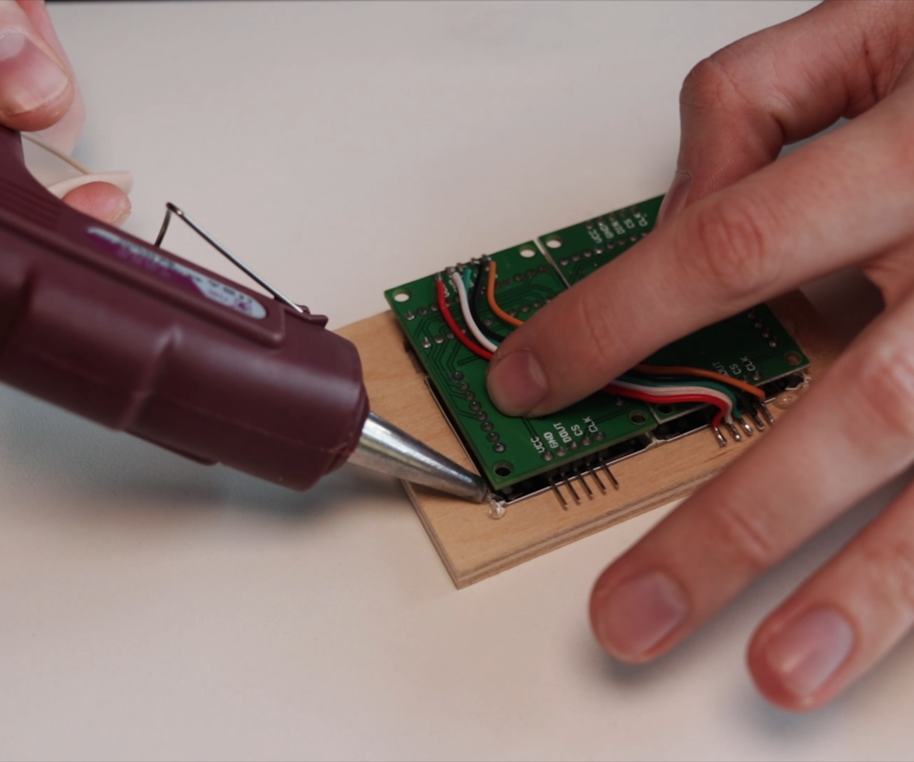 Scrolling Text Display (A to Z Guide) : 25 Steps (with Pictures) - Instructables