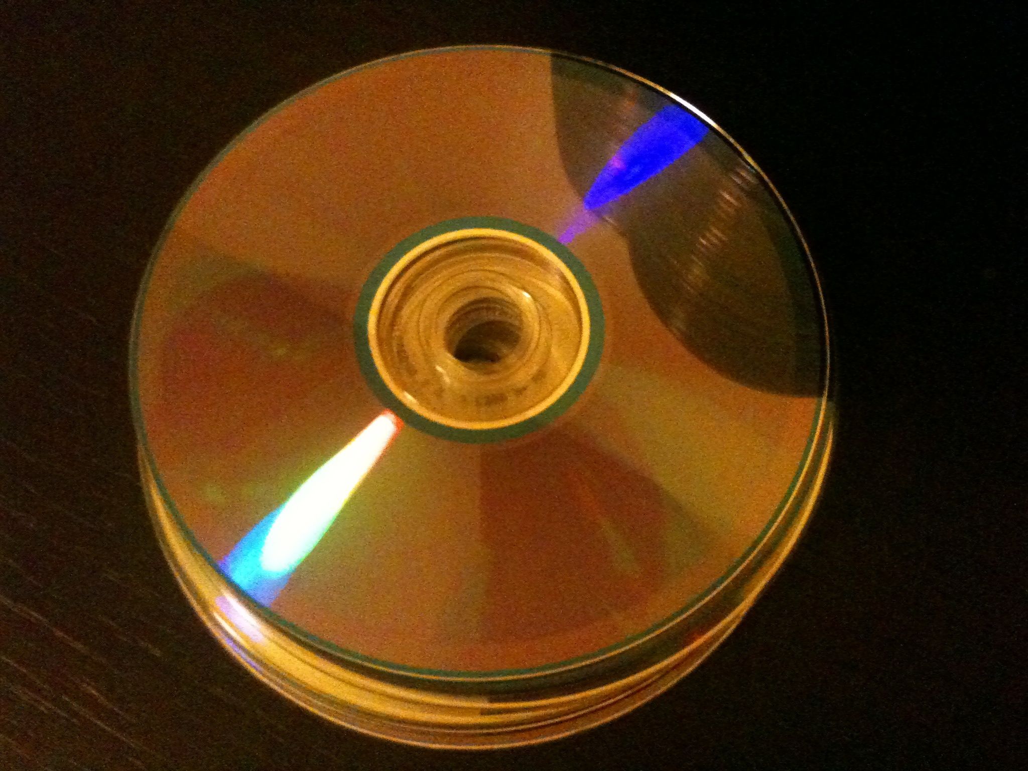 Recycled CDs Lamp : 5 Steps (with Pictures) - Instructables