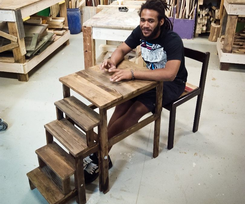 The Foldable Table-step : 19 Steps - Instructables