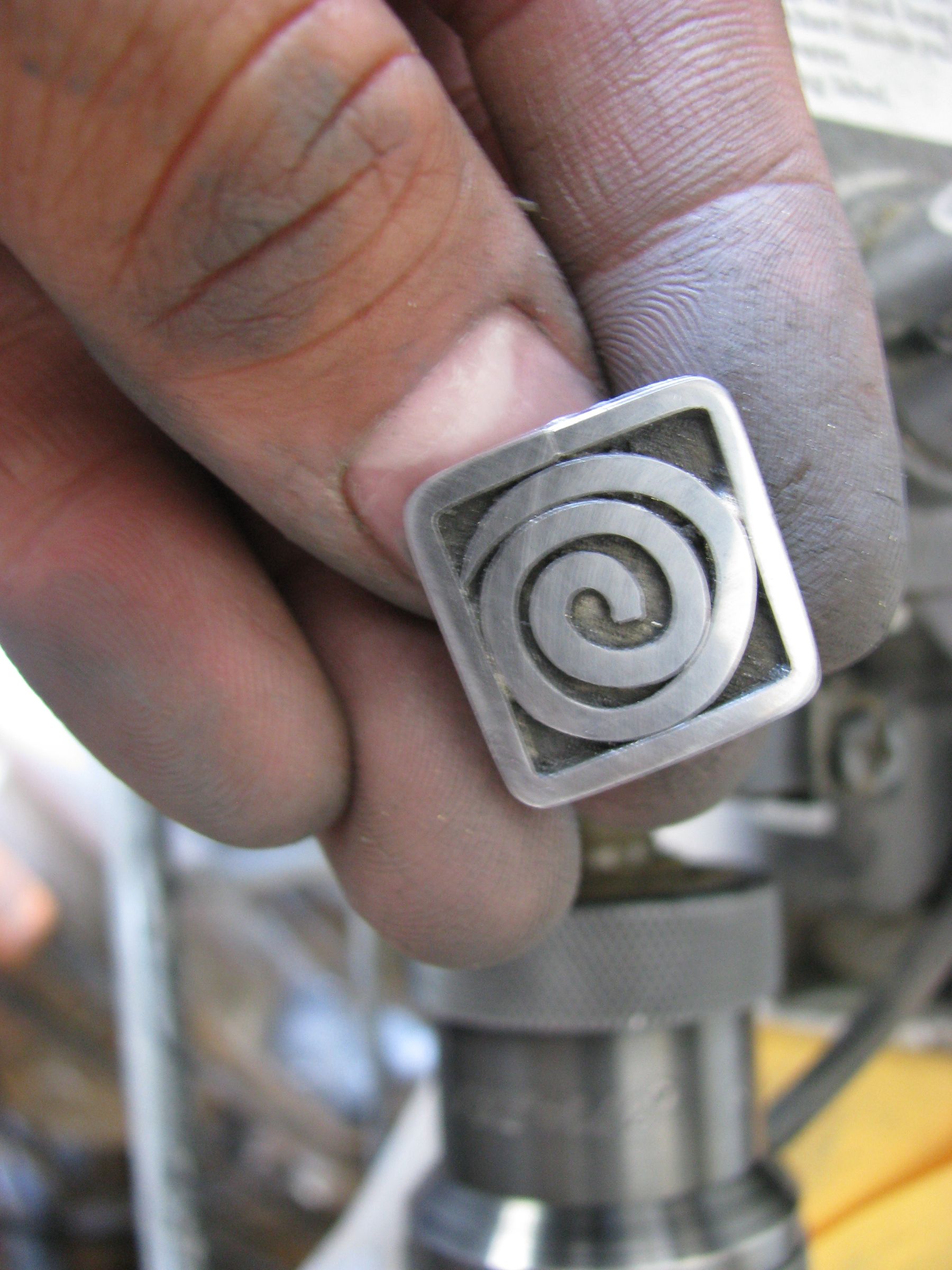 DIY Cufflinks : 10 Steps (with Pictures) - Instructables