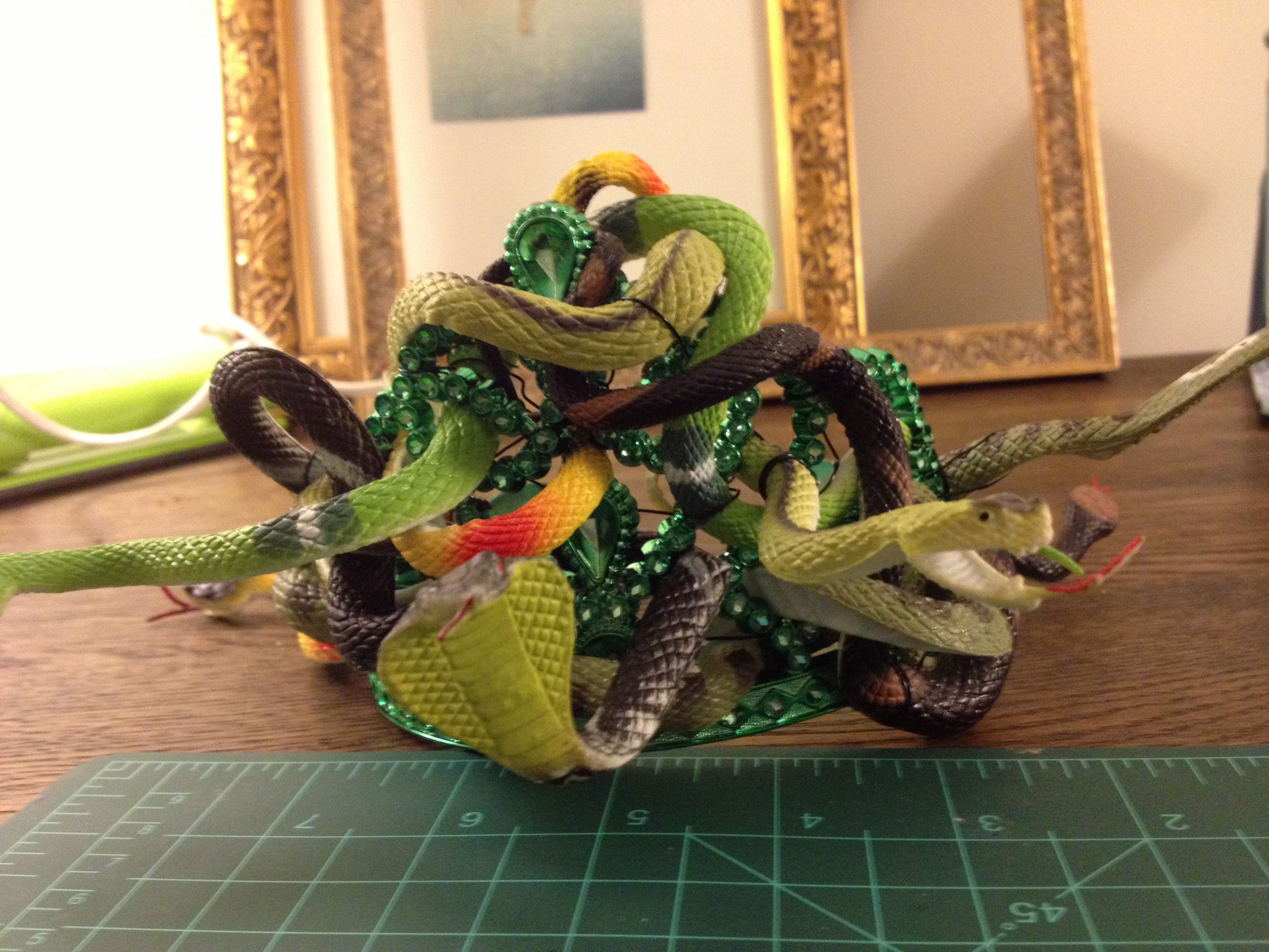 Medusa Crown : 6 Steps (with Pictures) - Instructables