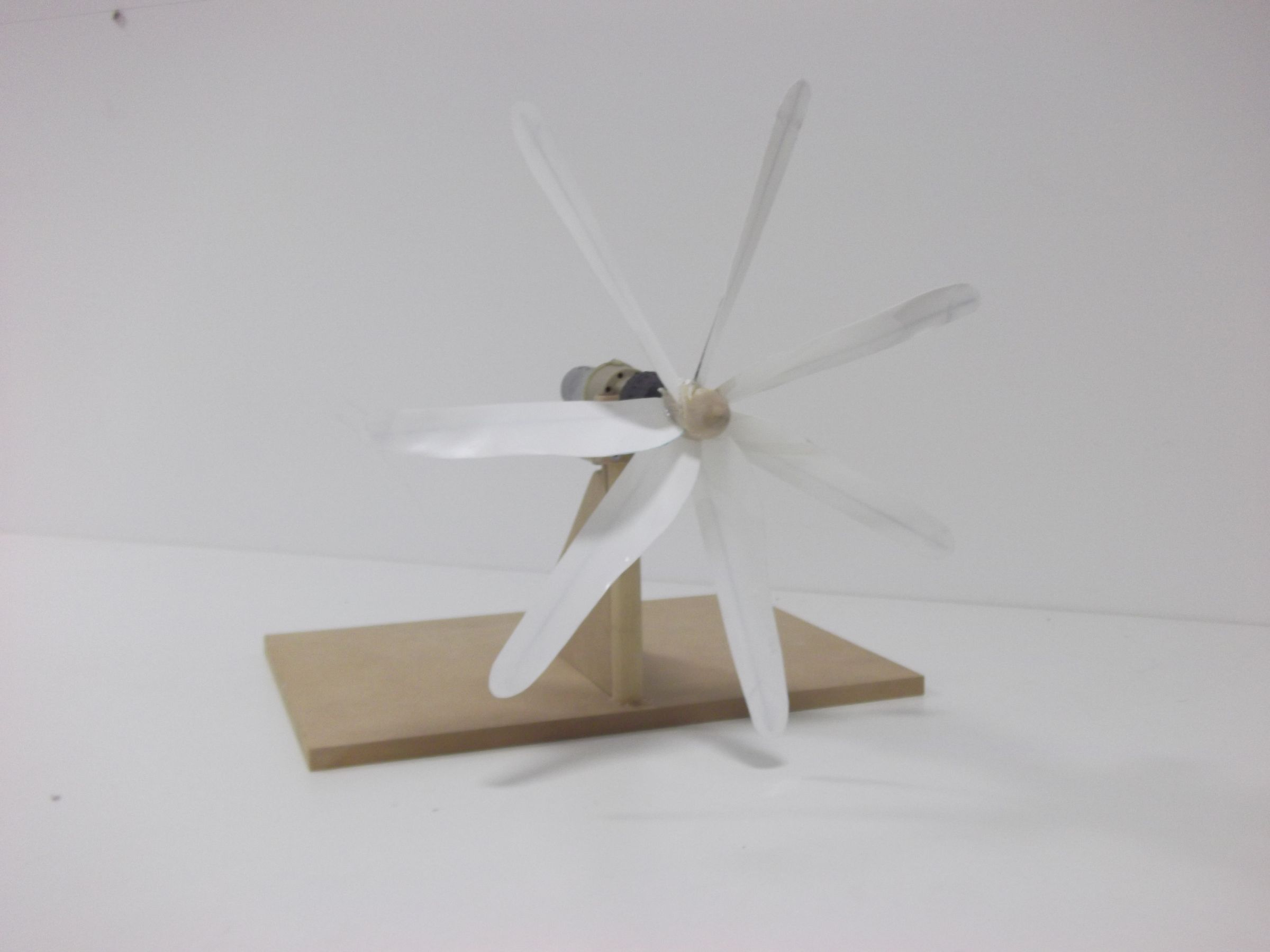 Miniature Wind Turbine : 6 Steps - Instructables