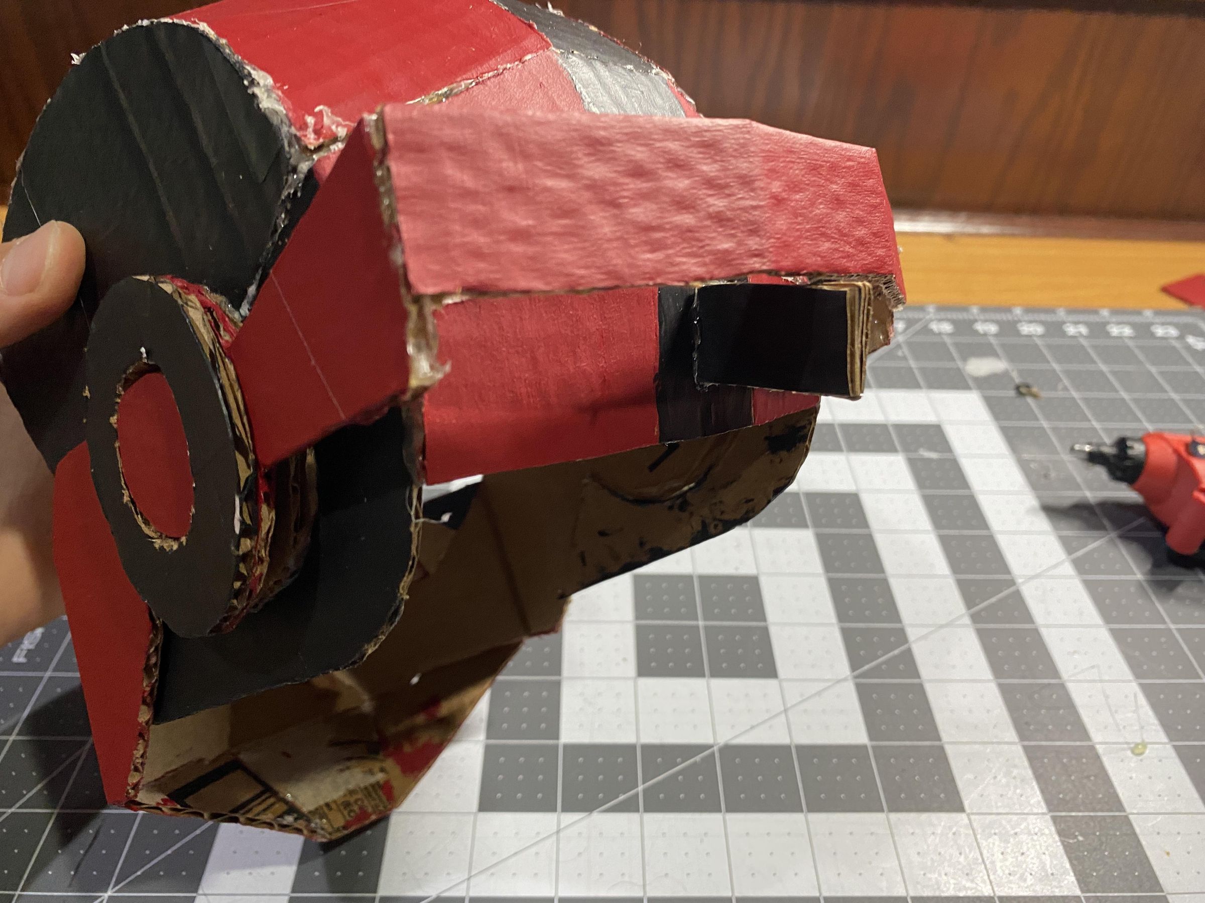 Transformers Hydraulic Mask : 13 Steps (with Pictures) - Instructables