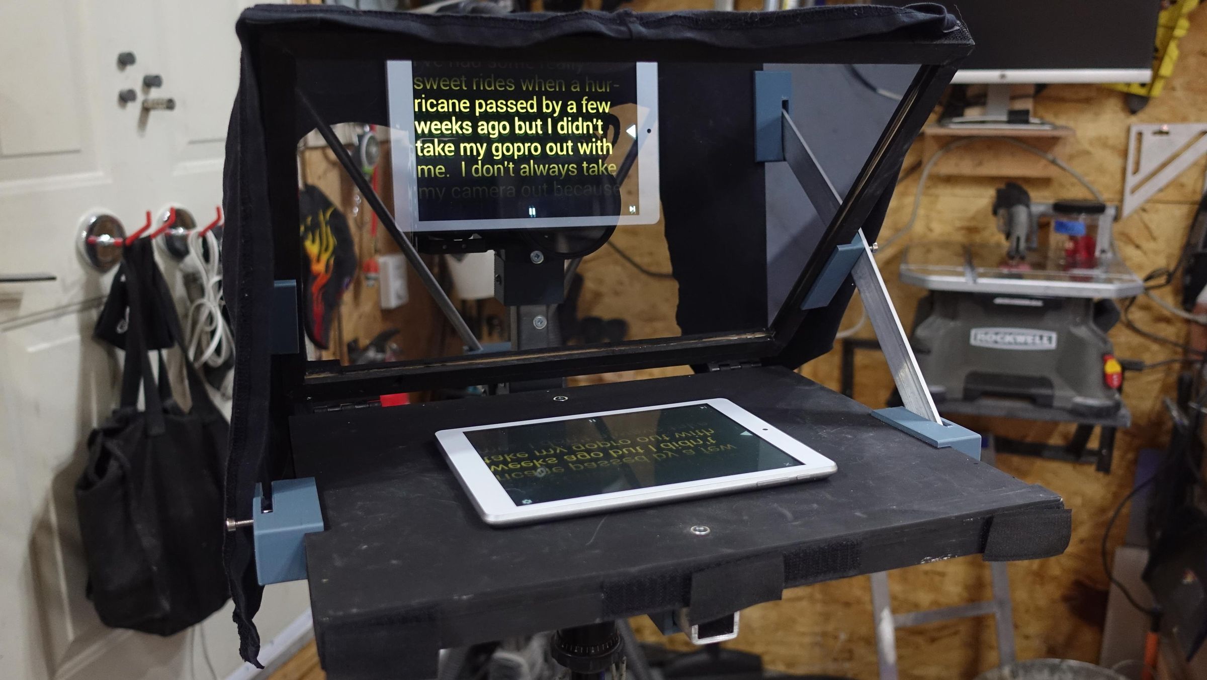 How to Make a Teleprompter : 5 Steps (with Pictures) - Instructables