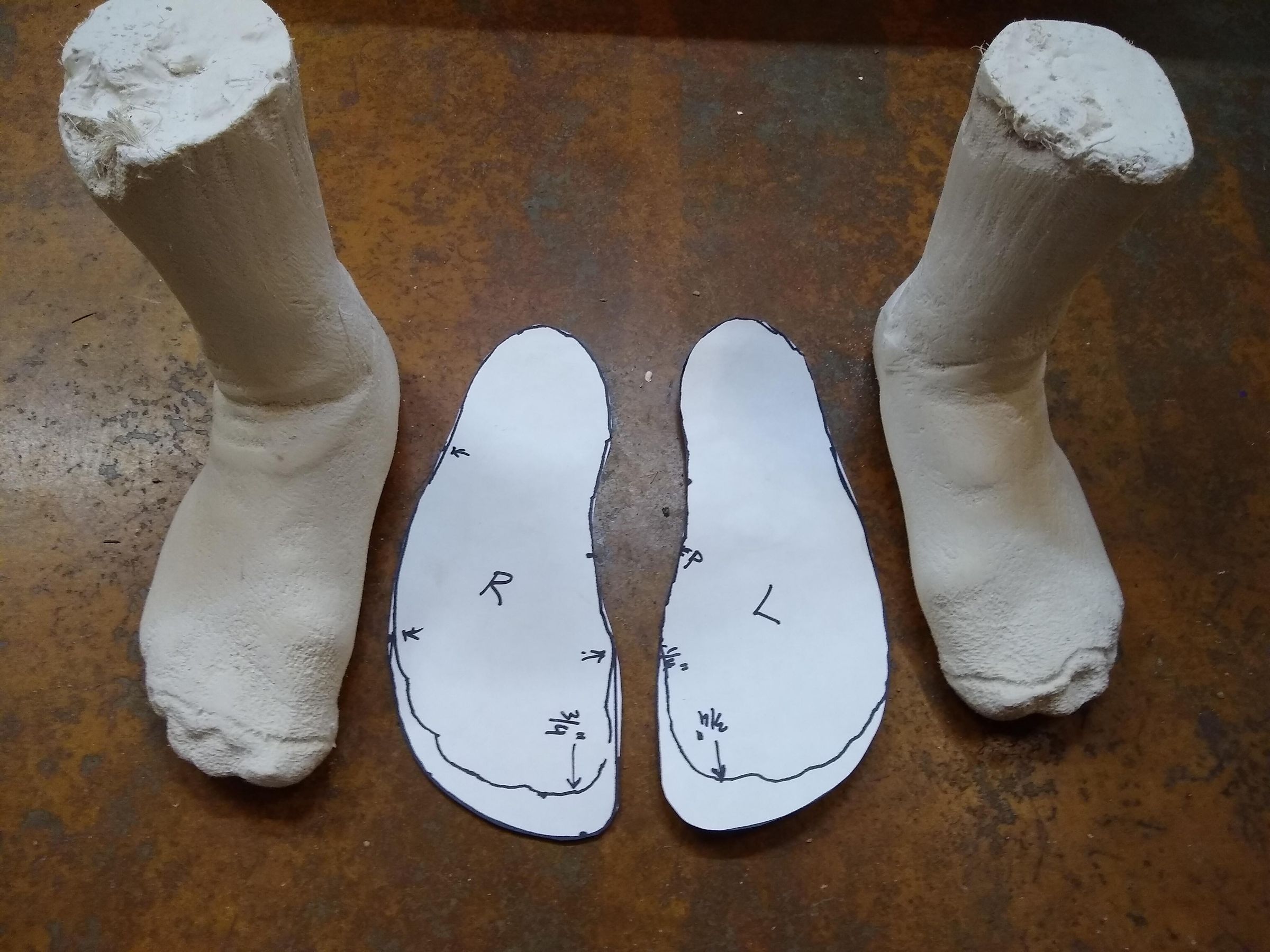 Custom Made Wide-Toe Boots Built on a Casting : 12 Steps (with Pictures ...