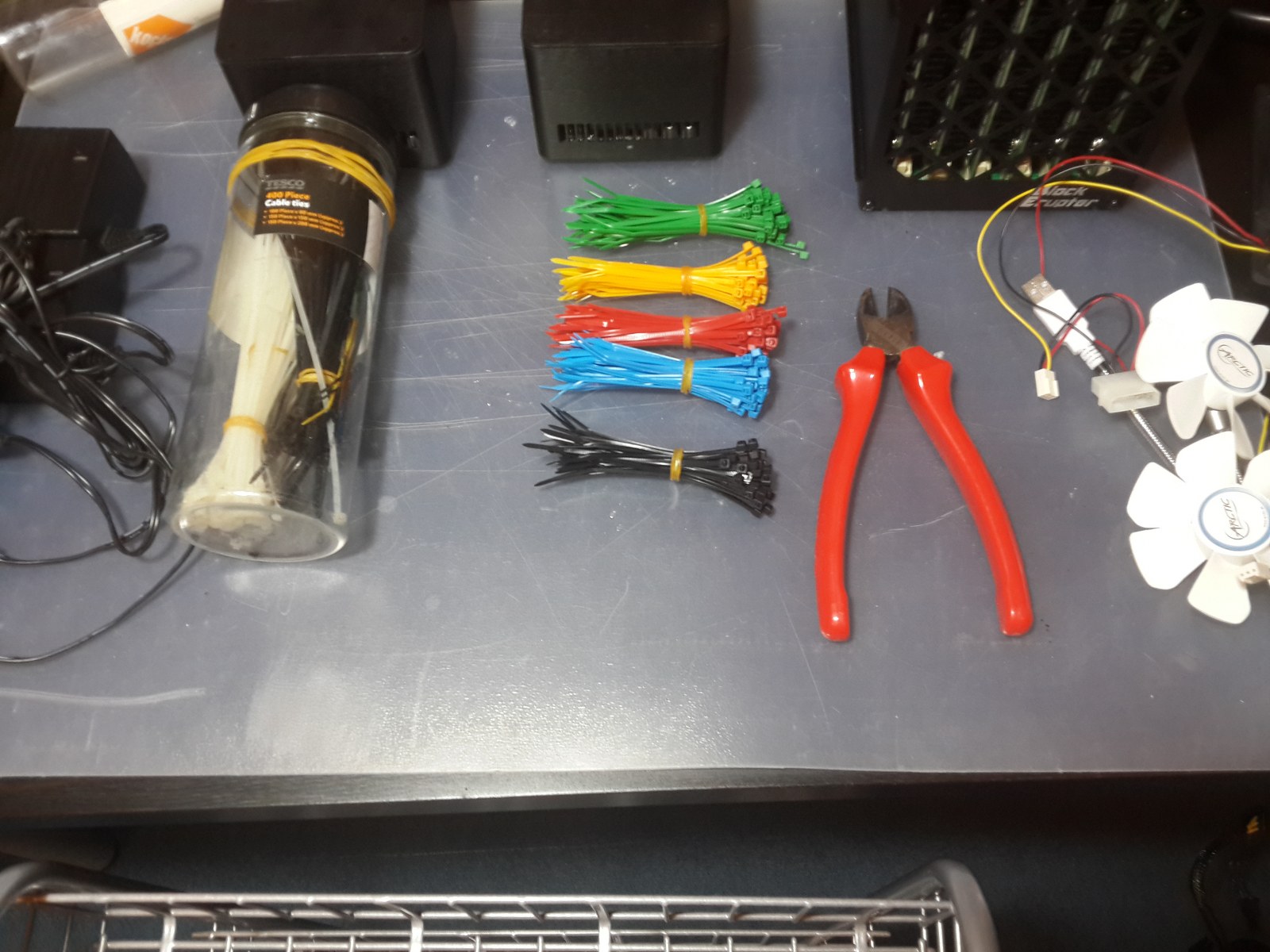 Build Your Own Portable Bitcoin Mining Rig / Battlestation : 5 Steps ...