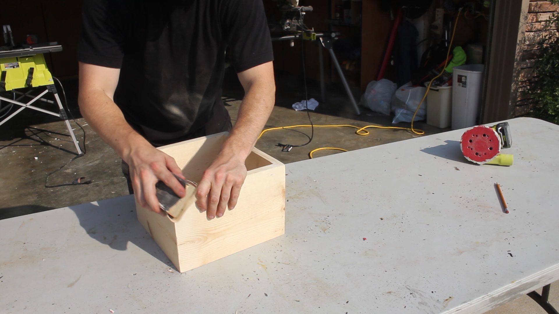 Floating Box Shelves (From One 1 X 8) : 11 Steps (with Pictures ...