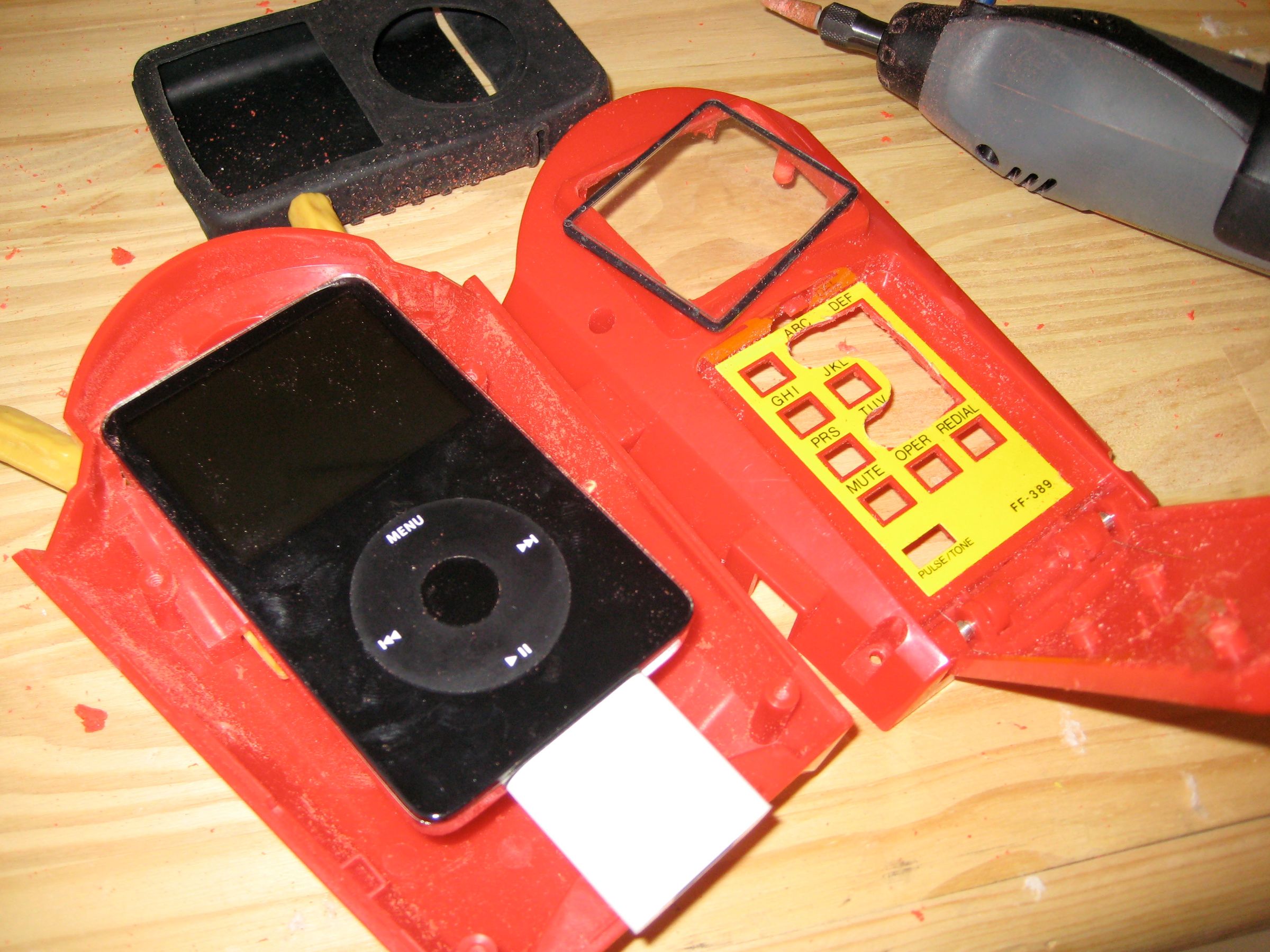French Fry Phone + Ipod = Fry-pod : 7 Steps (with Pictures) - Instructables