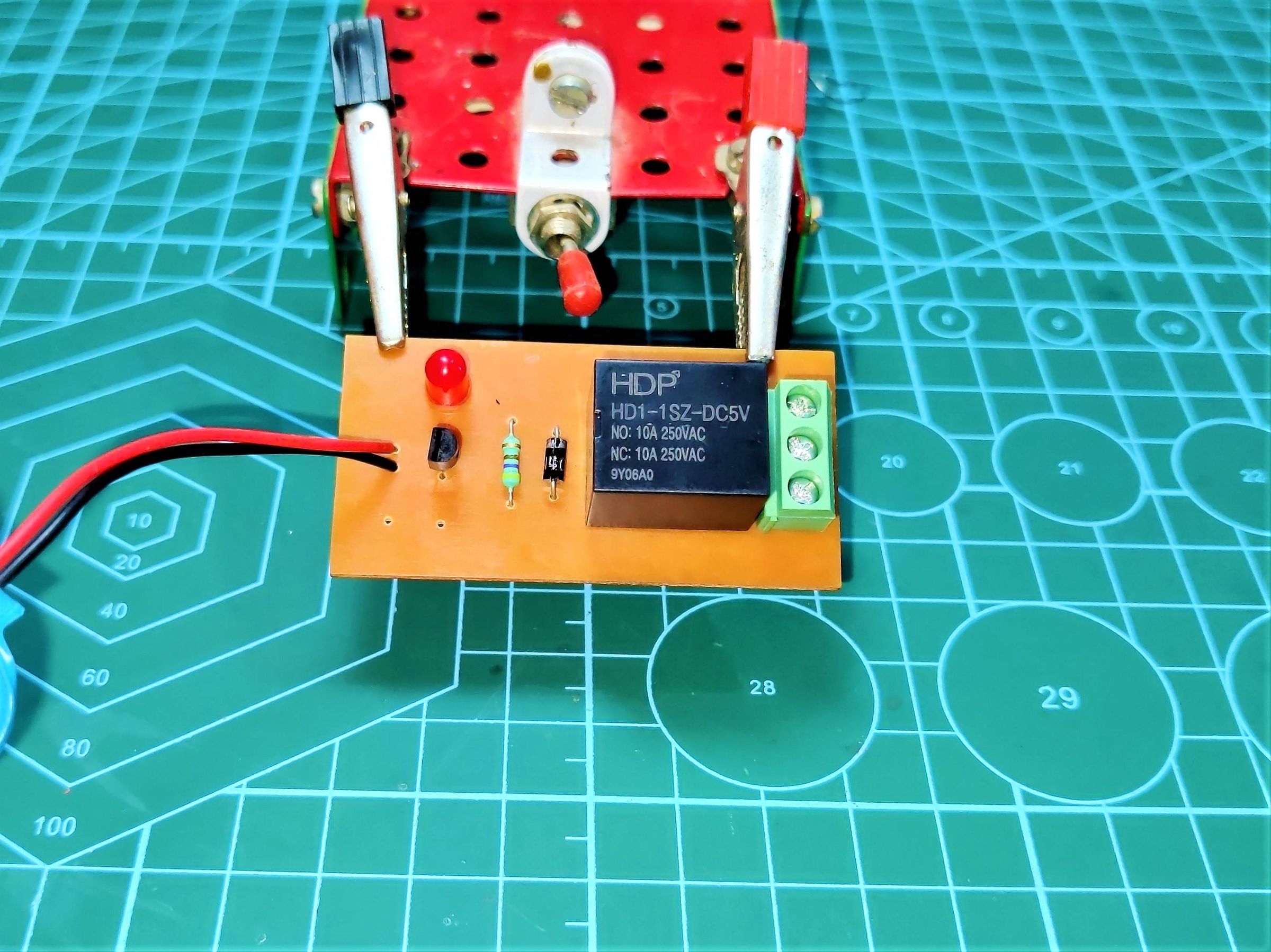 Automatic Water Pump Controller With PCB Board : 4 Steps - Instructables
