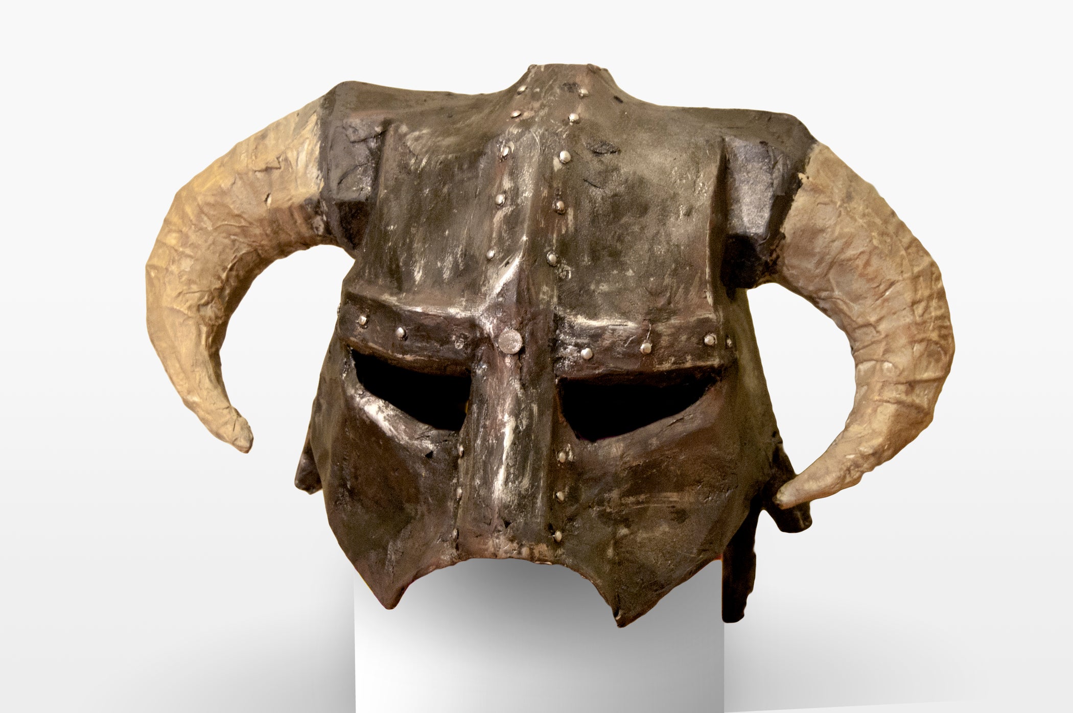 Skyrim helmet