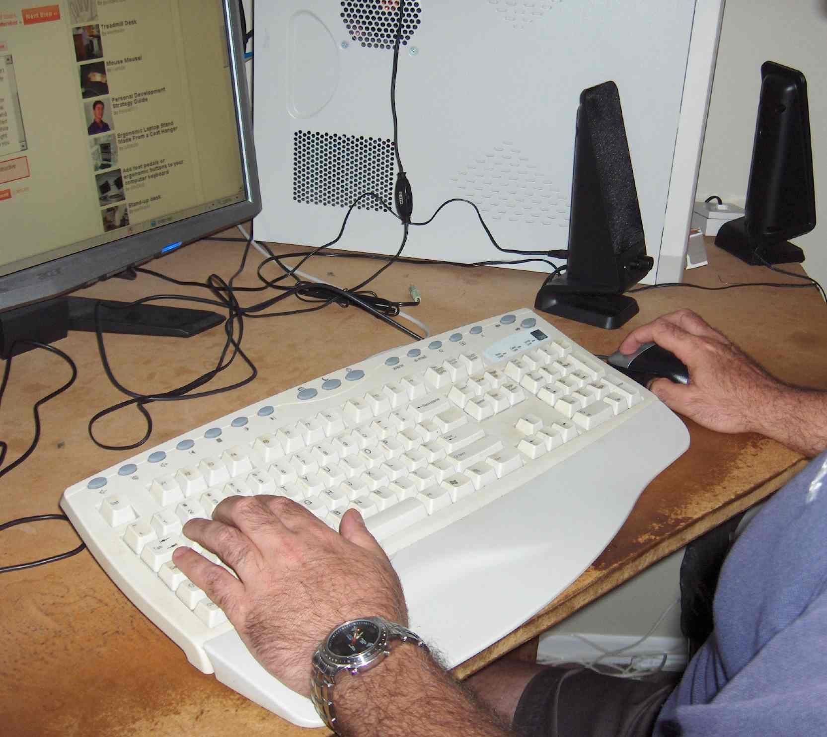 Become an Ambidextrous Computer Mouse User - Instructables