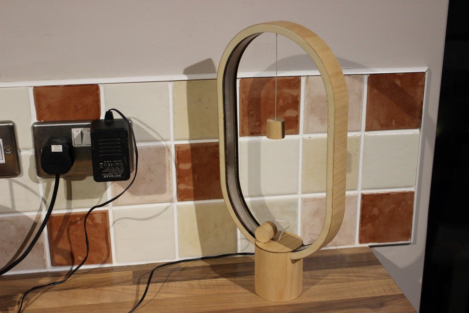 DIY Heng Lamp : 4 Steps (with Pictures) - Instructables
