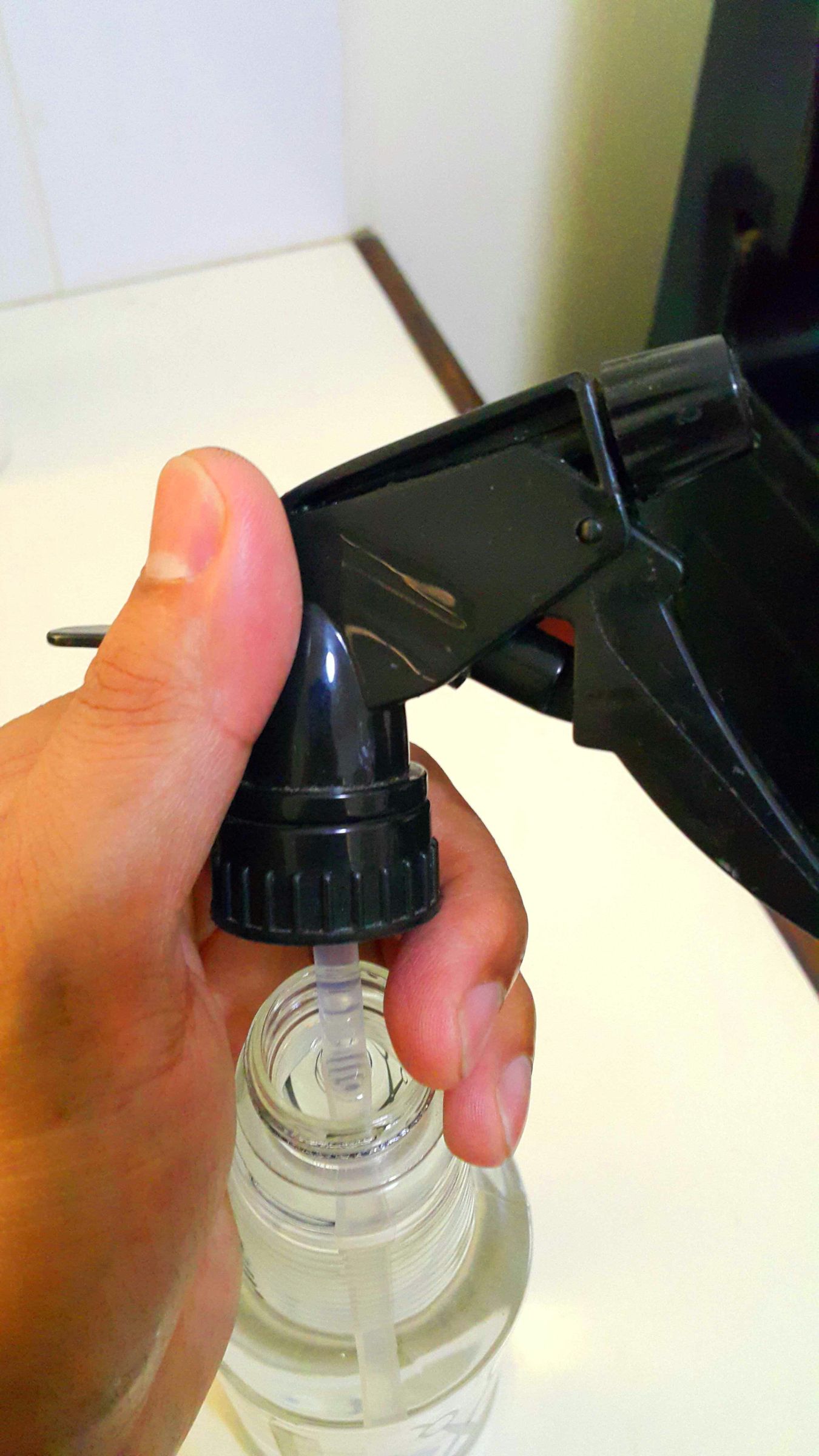 Best Improvement to a Finger Spray Bottle! : 4 Steps (with Pictures ...