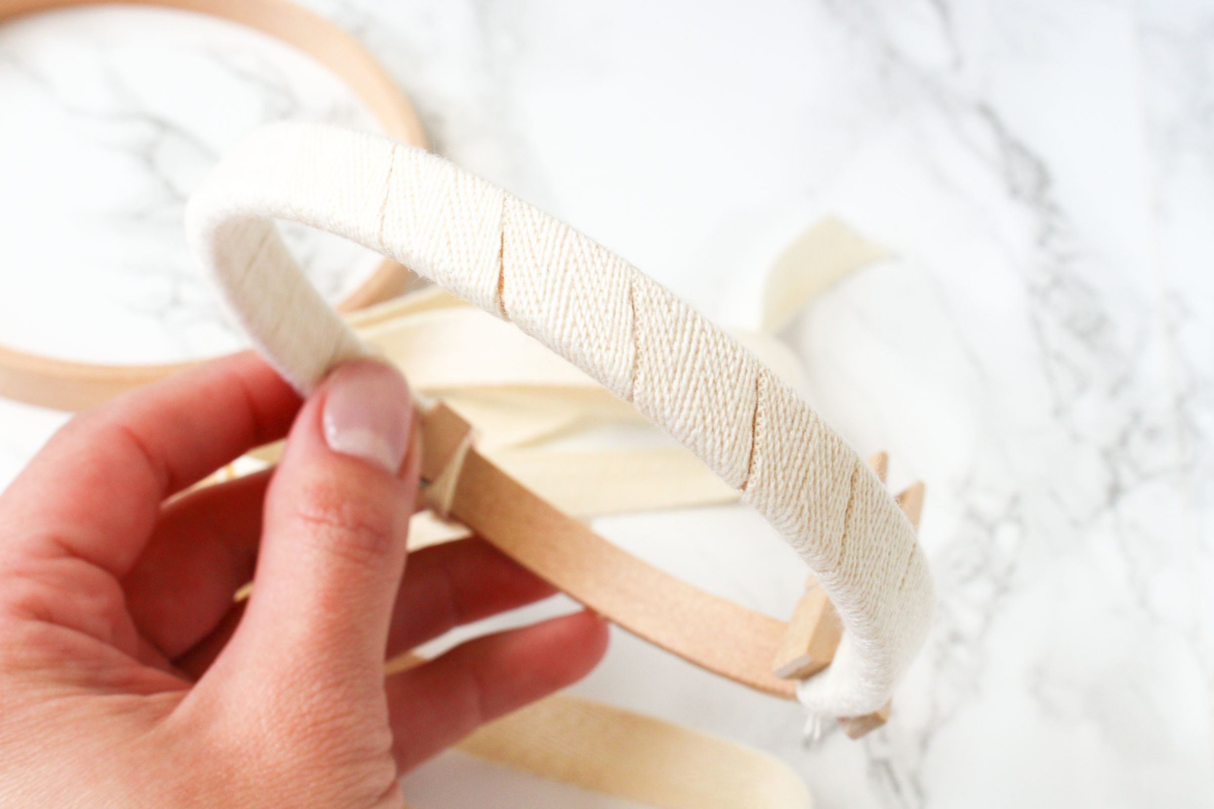 How to Bind an Embroidery Hoop : 8 Steps (with Pictures) - Instructables