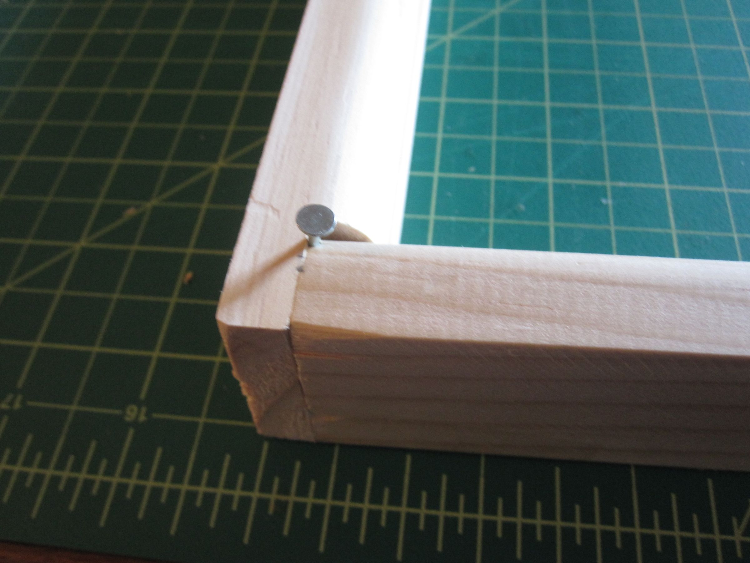 Suspended Picture Frame : 7 Steps (with Pictures) - Instructables