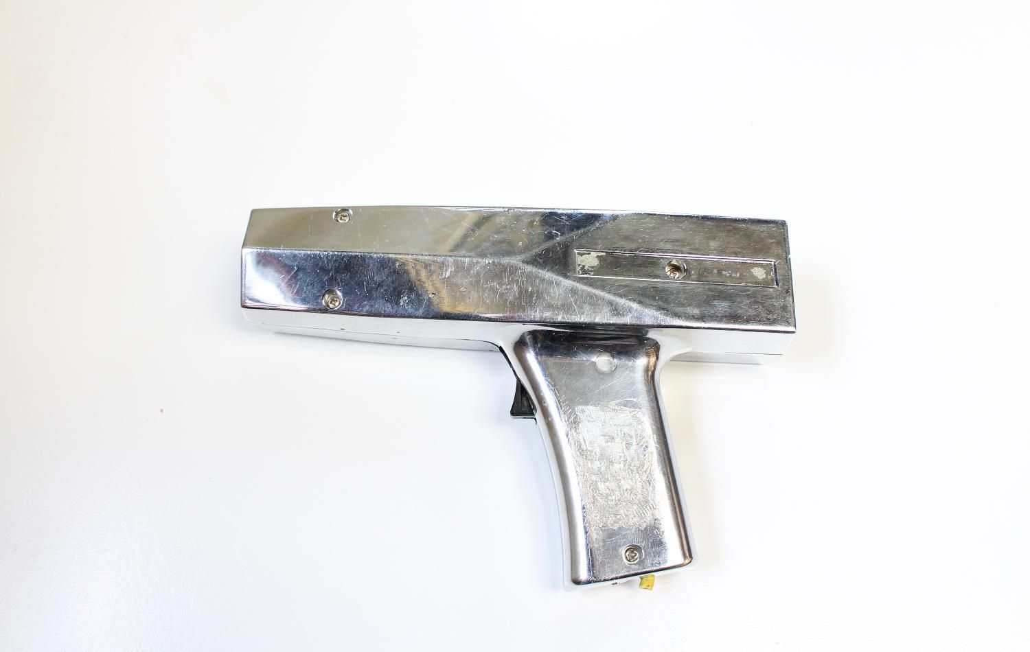 Build a Ray Gun With Sound Effects : 14 Steps (with Pictures ...