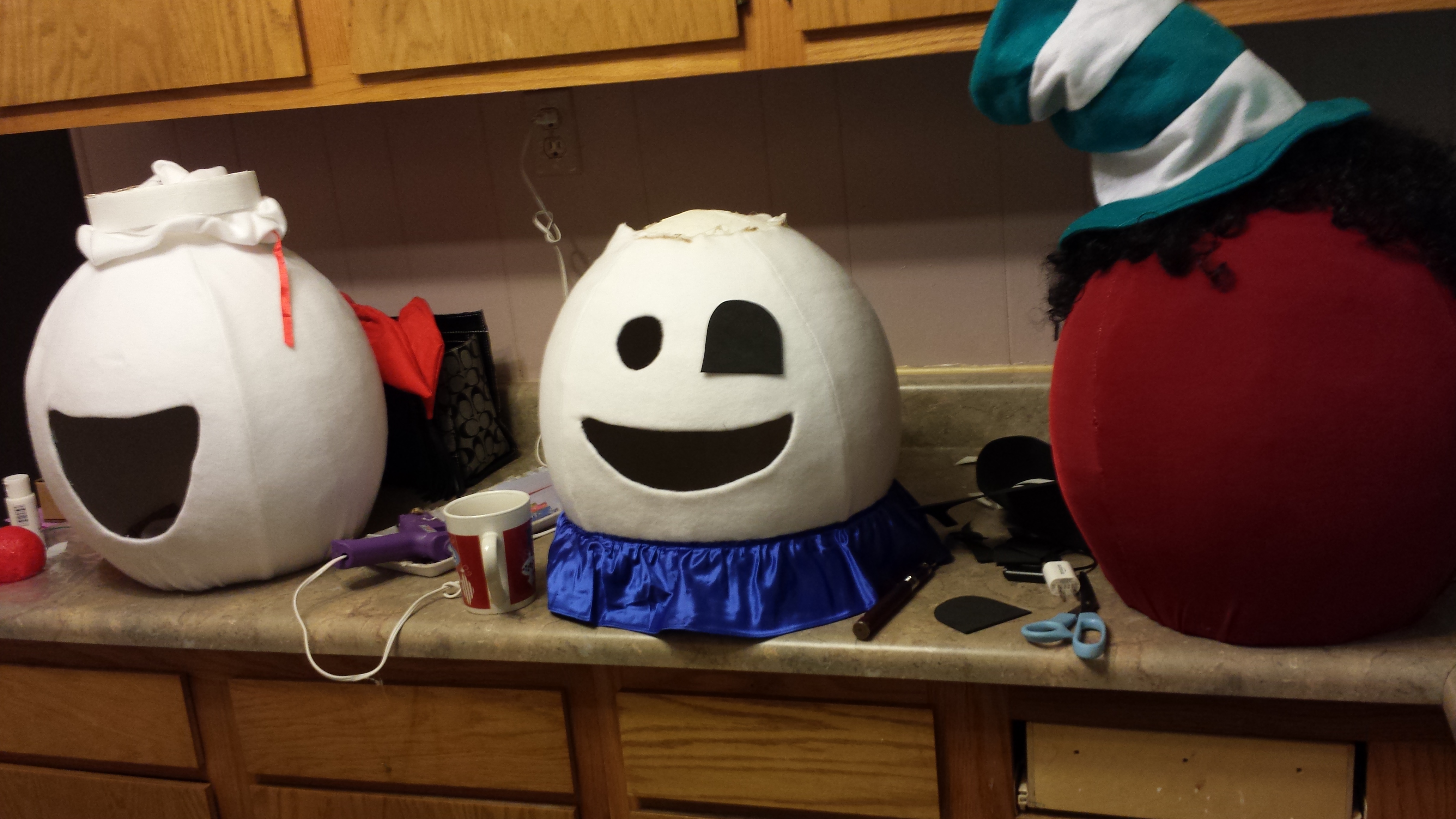 DIY Mascot Halloween Costume Masks : 4 Steps - Instructables