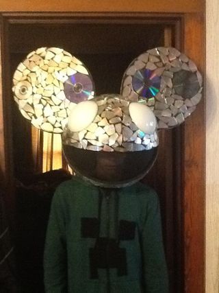 How to Build Your Own Deadmau5 Mouse Head Helmet! : 12 Steps (with ...