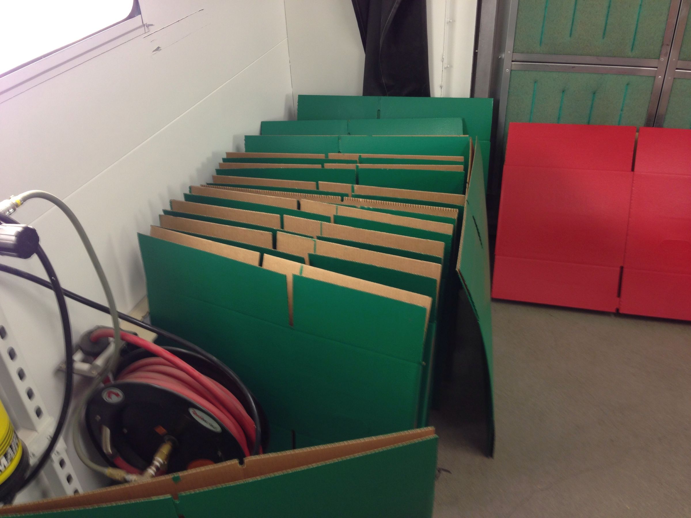 Giant Cardboard LEGO Blocks : 8 Steps (with Pictures) - Instructables