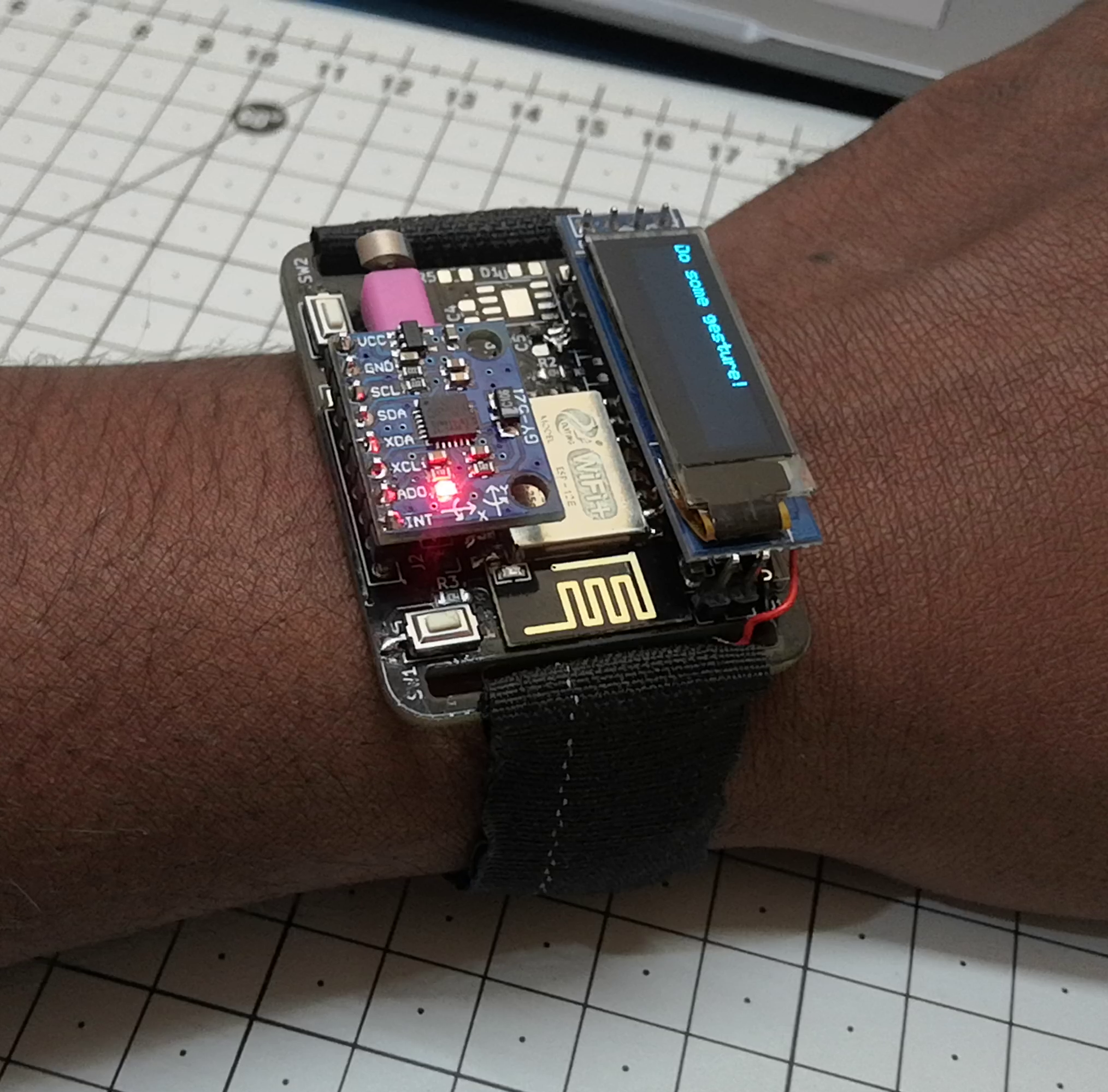 Machine Learning Based Gesture Detection Watch (ESP8266) : 11 Steps ...