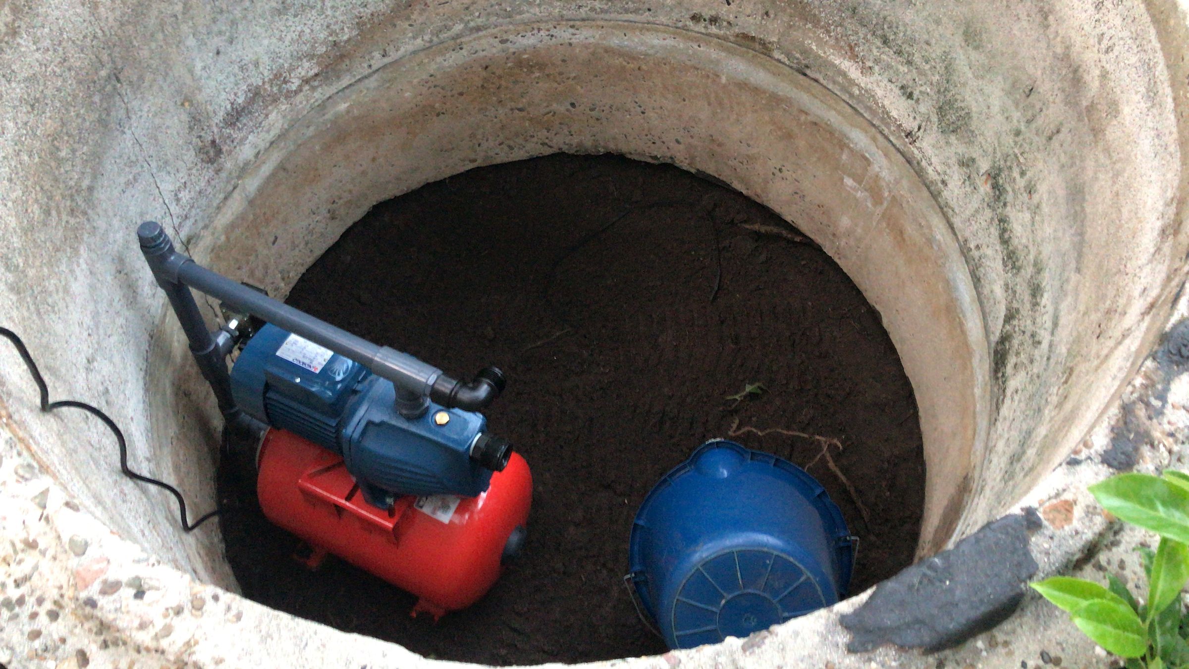Automated Ground Water Garden Irrigation : 9 Steps - Instructables