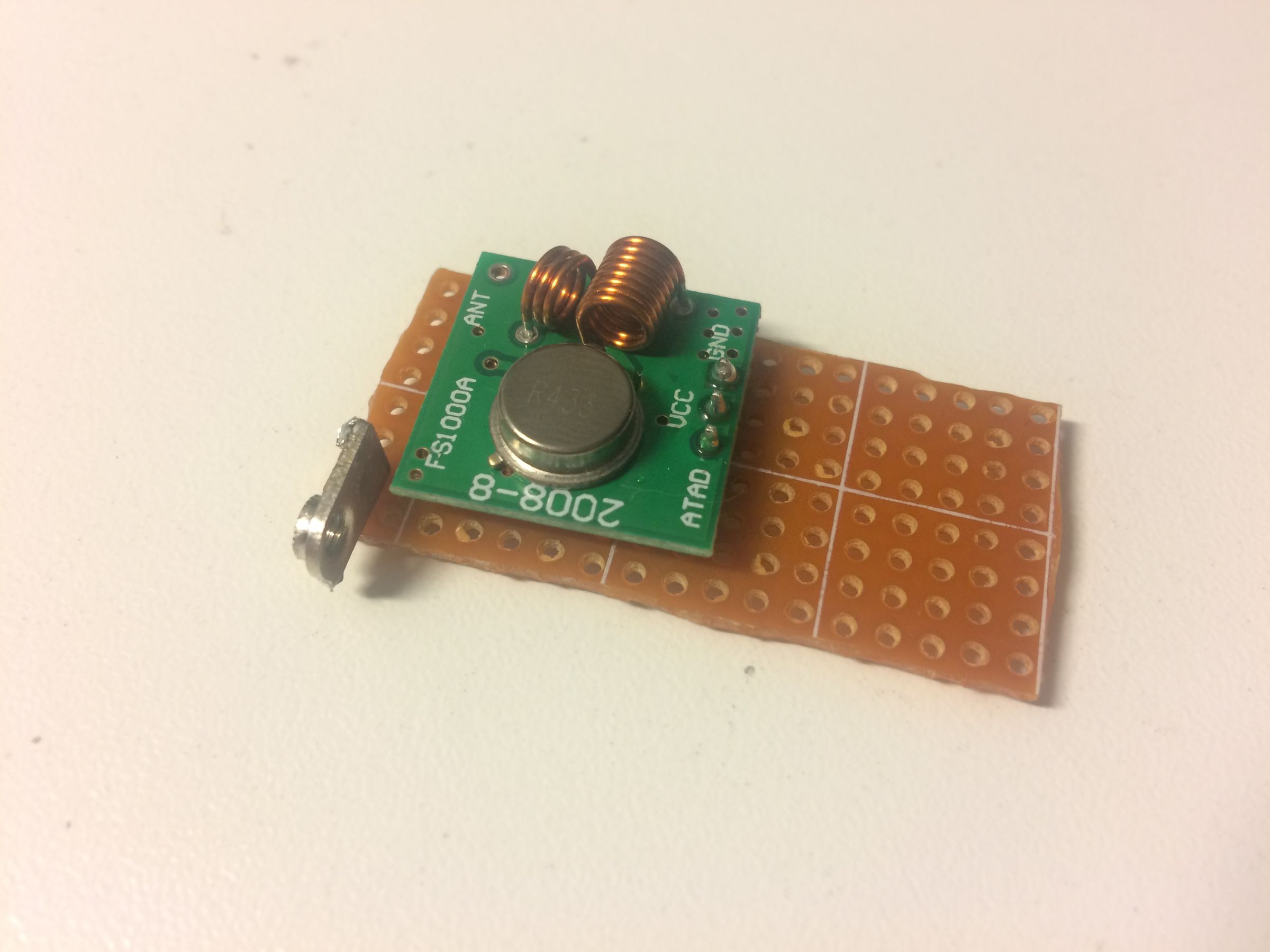 Remote Controlled Relay : 10 Steps - Instructables
