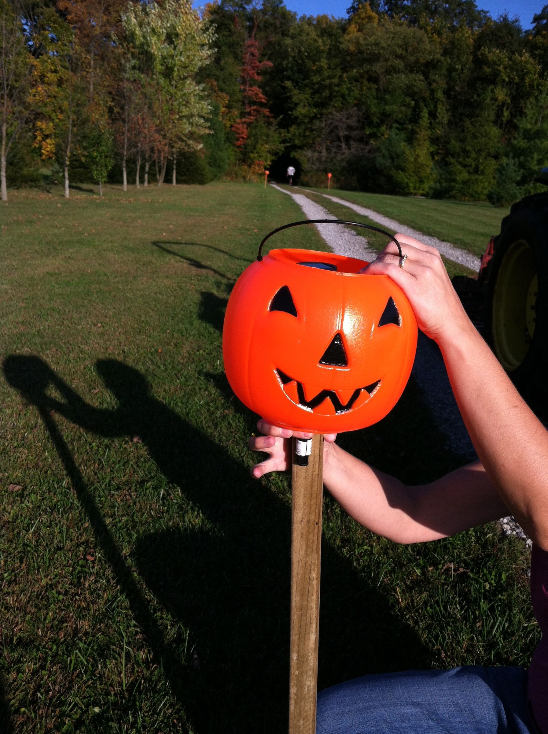 Solar Pumpkin Stakes : 6 Steps (with Pictures) - Instructables